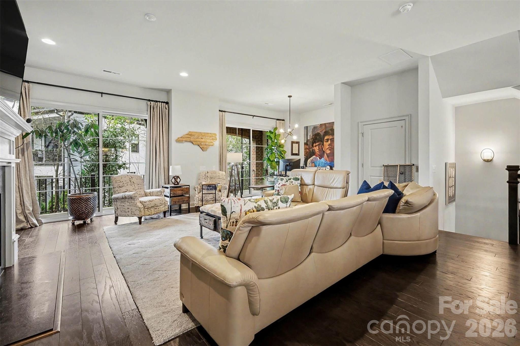 Photo 9 of 3030 Fairview Villa Court, Charlotte, NC