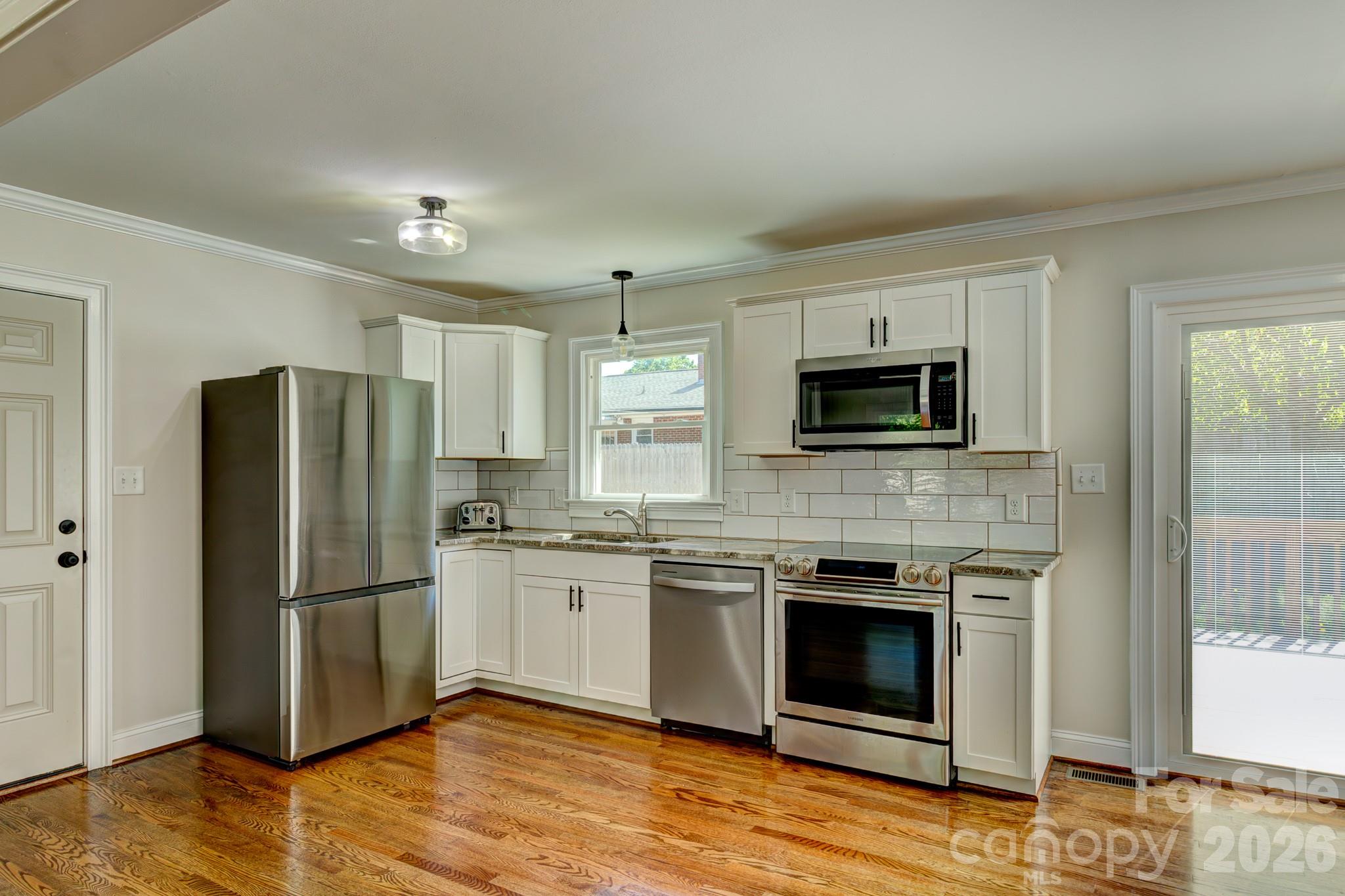 Photo 4 of 303 Mark Street, Cherryville, NC