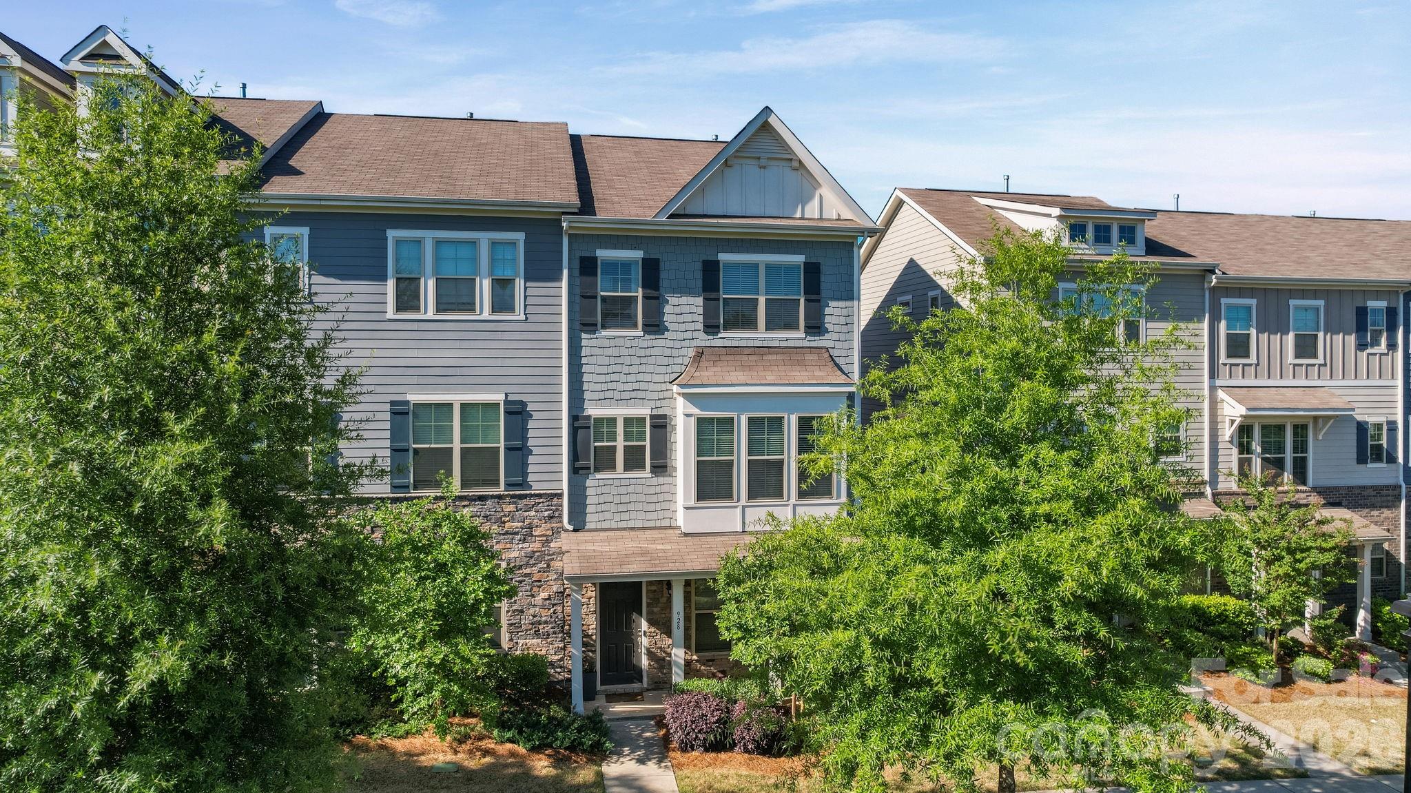 Home for sale at 928 Bexton Street, Charlotte, NC — photo 1 of 35