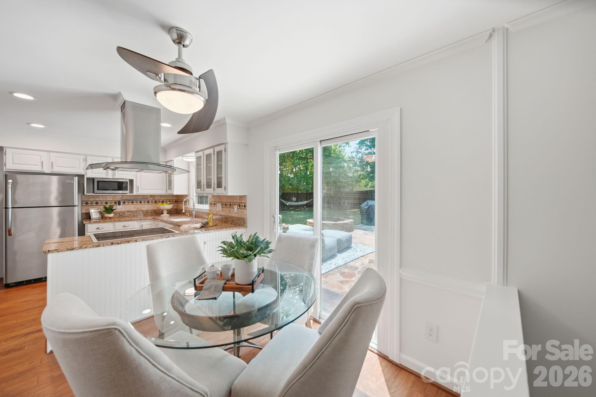 Home for sale at 5600 Carmel Station Avenue, Charlotte, NC — photo 14 of 47