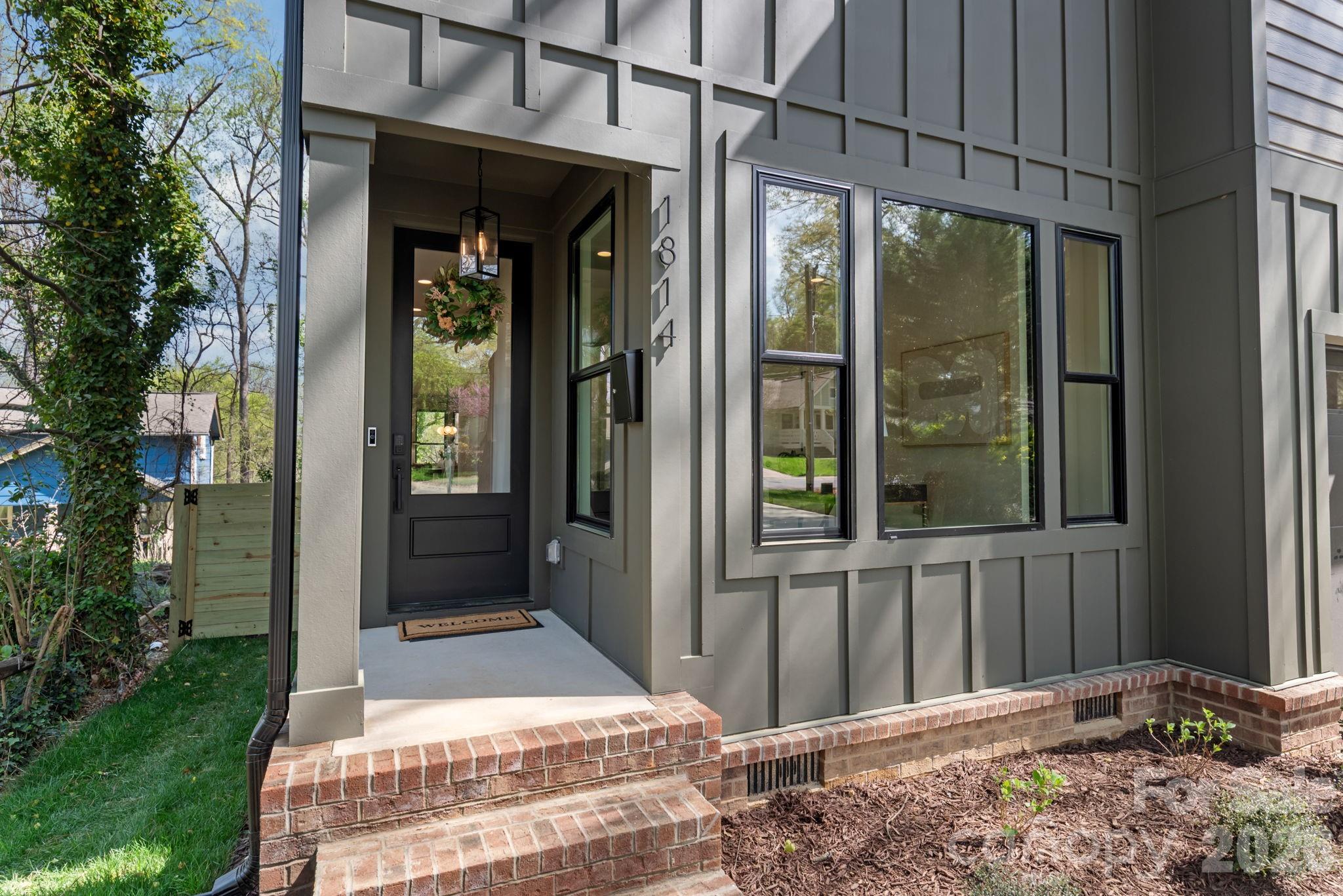 Photo 2 of 1814 Logie Avenue, Charlotte, NC