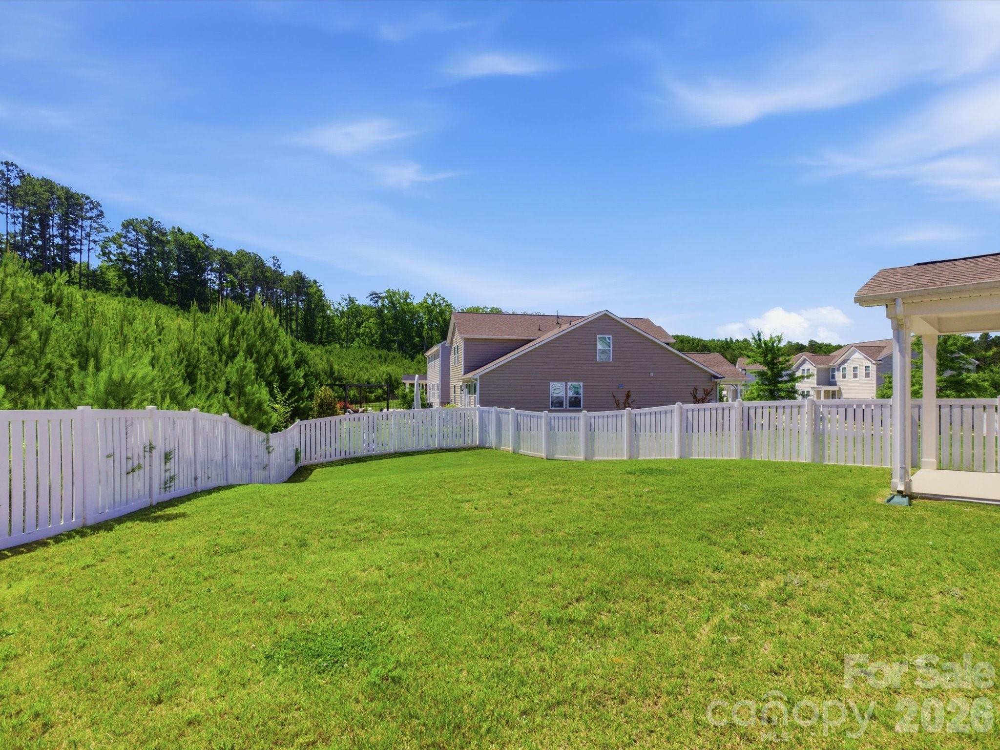 Photo 5 of 17033 Carolina Pine Row, Charlotte, NC