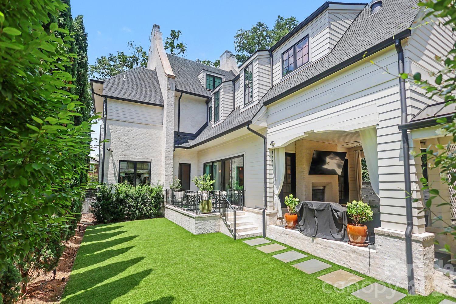 Home for sale at 2310 Beverly Drive, Charlotte, NC — photo 42 of 48