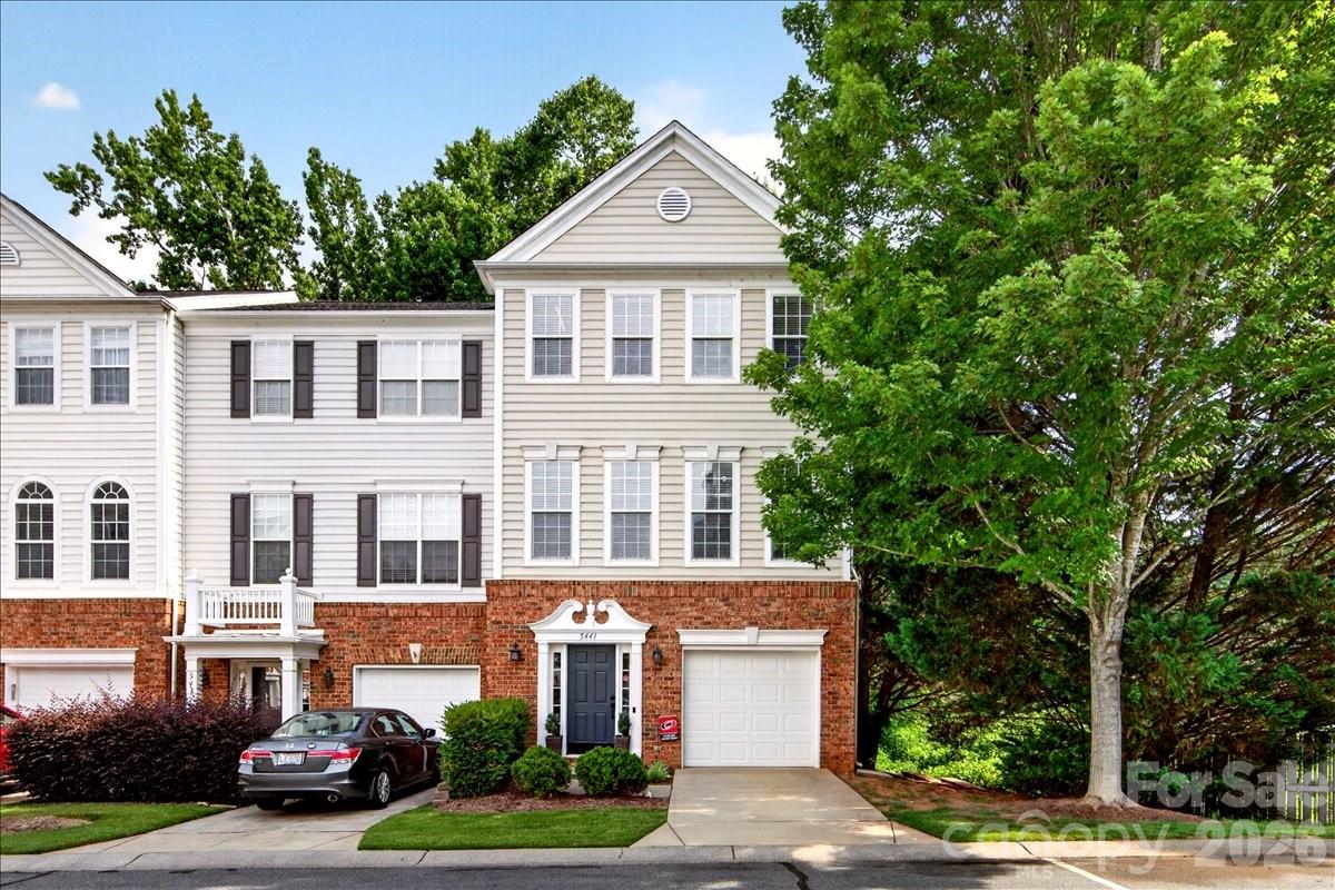 Home for sale at 5441 Werburgh Street, Charlotte, NC — photo 1 of 37