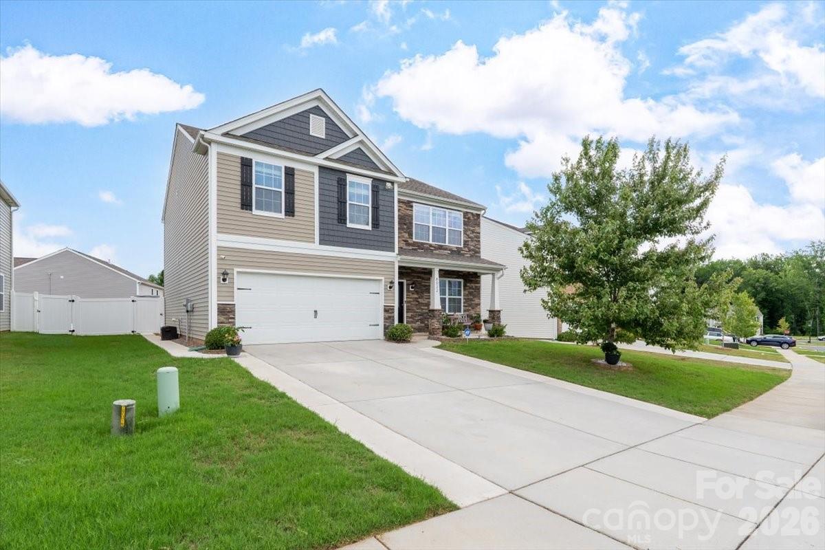 Photo 2 of 8022 Rowling Drive, Charlotte, NC