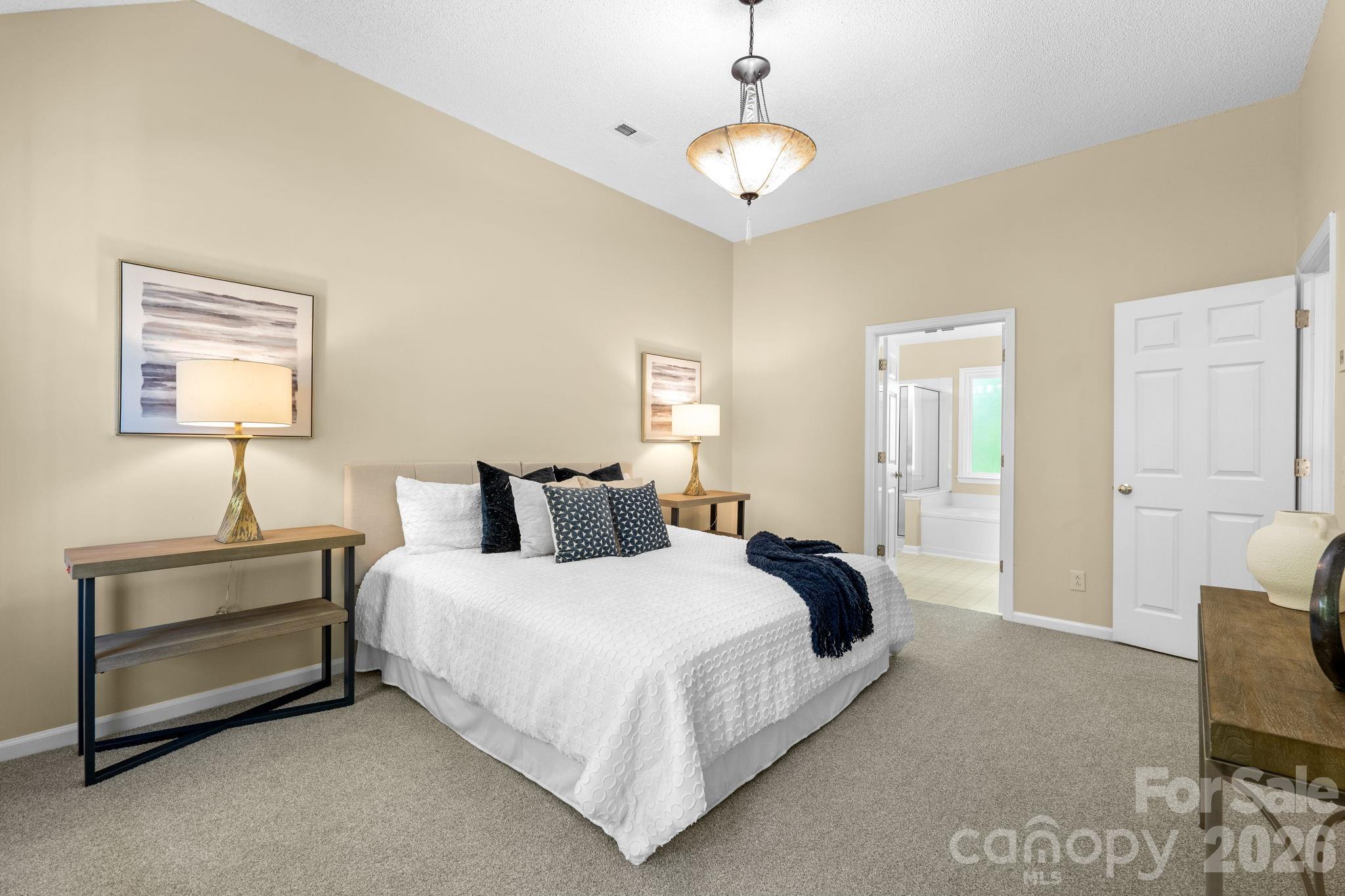 Photo 22 of 8501 Tonawanda Drive, Charlotte, NC