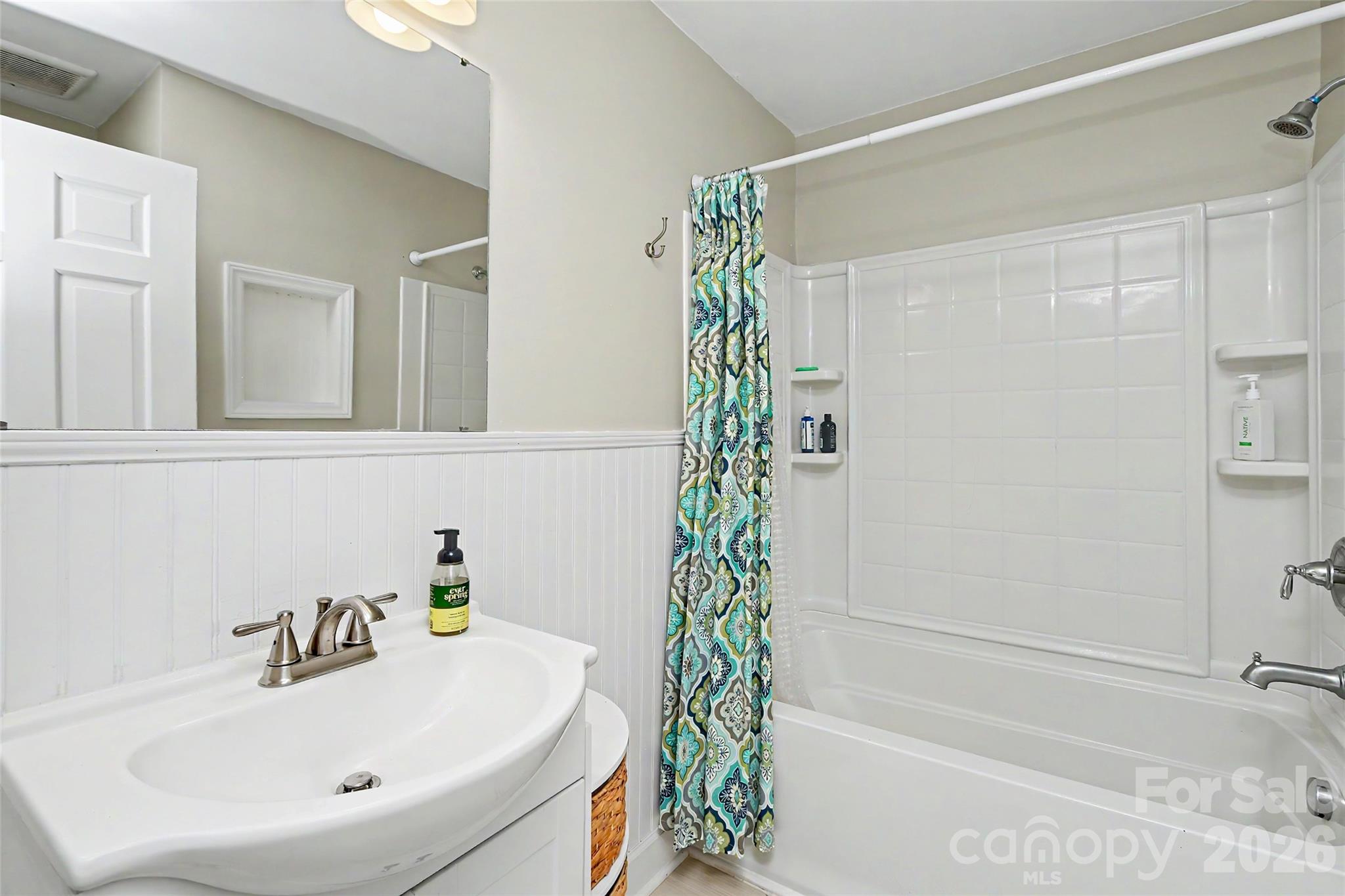 Photo 24 of 8333 Knights Bridge Road, Charlotte, NC