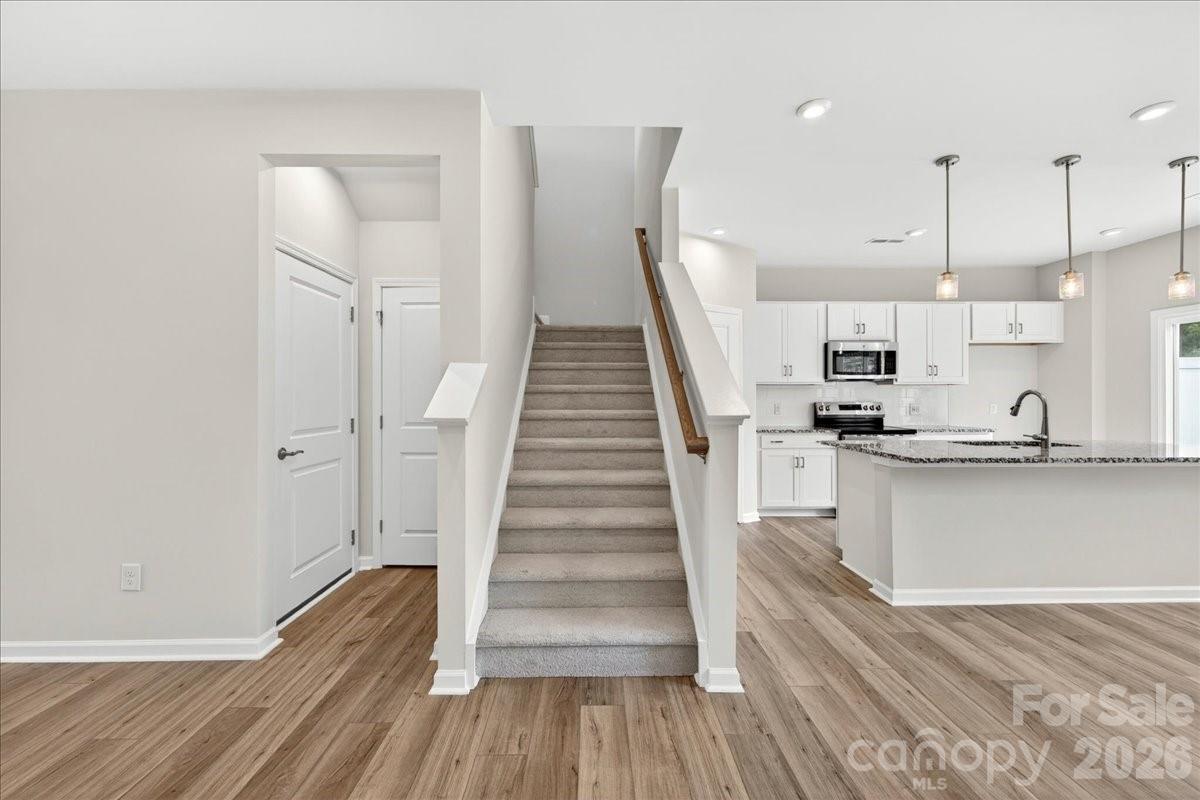Photo 13 of 6049 Longar Lane, Charlotte, NC
