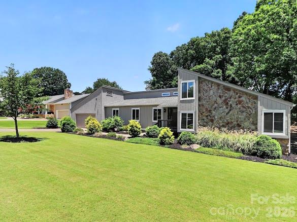 Photo 4 of 8401 Raintree Lane, Charlotte, NC