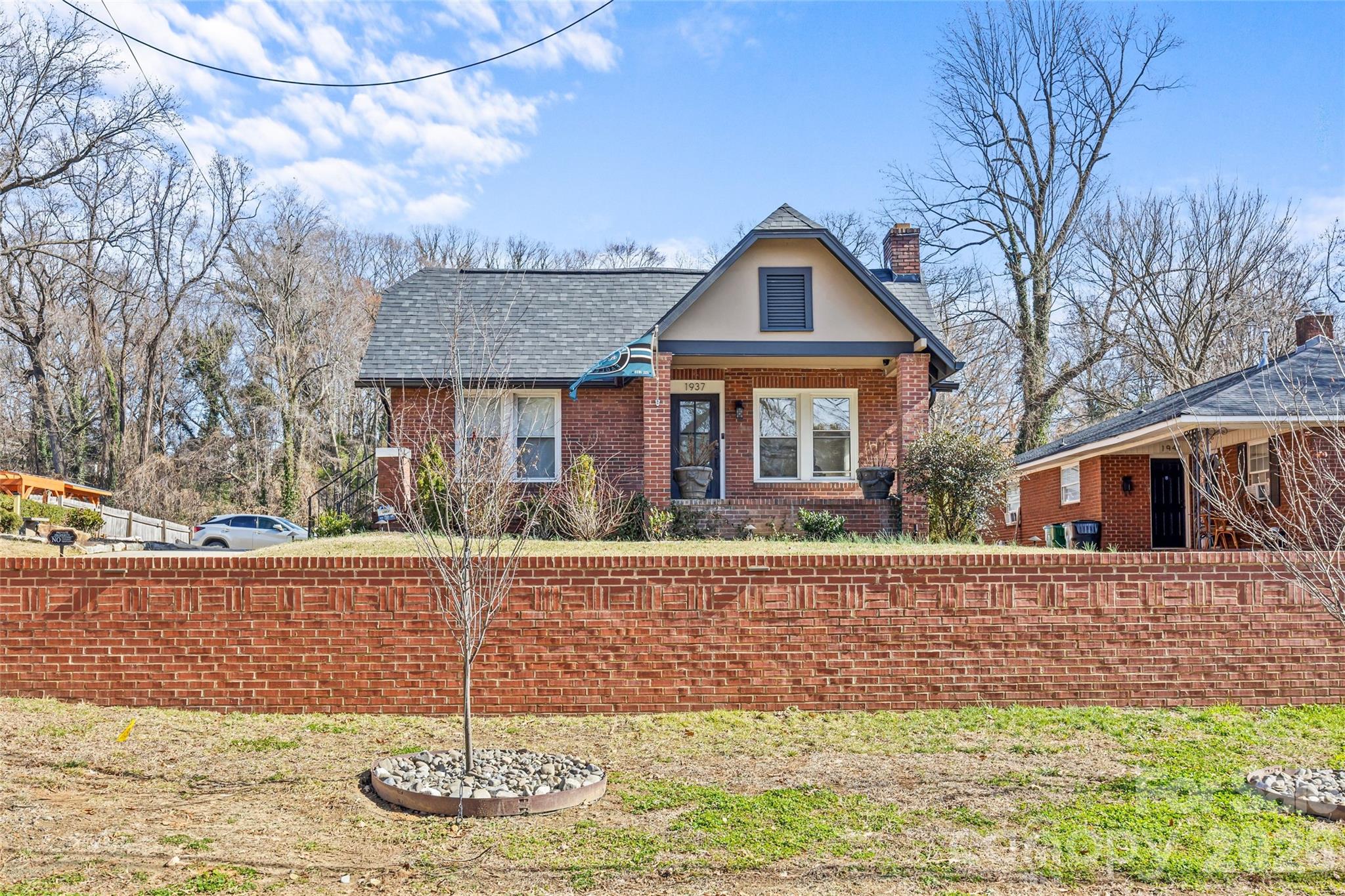 Photo 4 of 1937 Wilmore Drive, Charlotte, NC