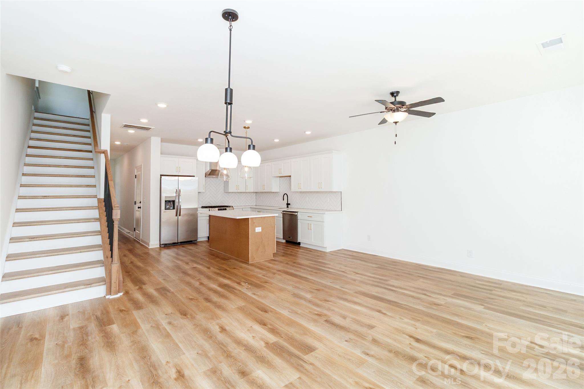 Photo 4 of 2521 Elon Street, Charlotte, NC