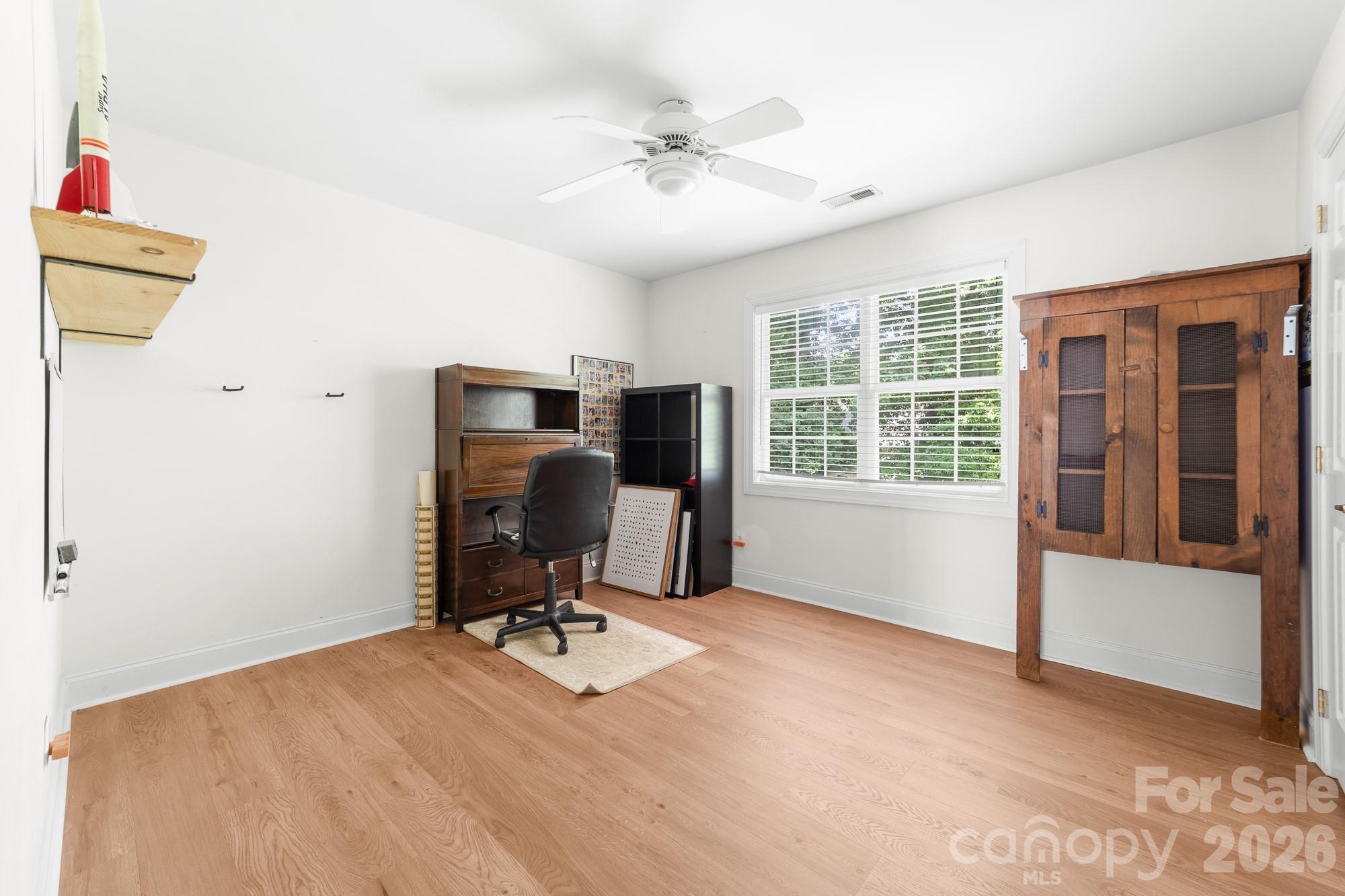 8812 Kingston Forest Drive, Charlotte, NC - photo 27 of 37