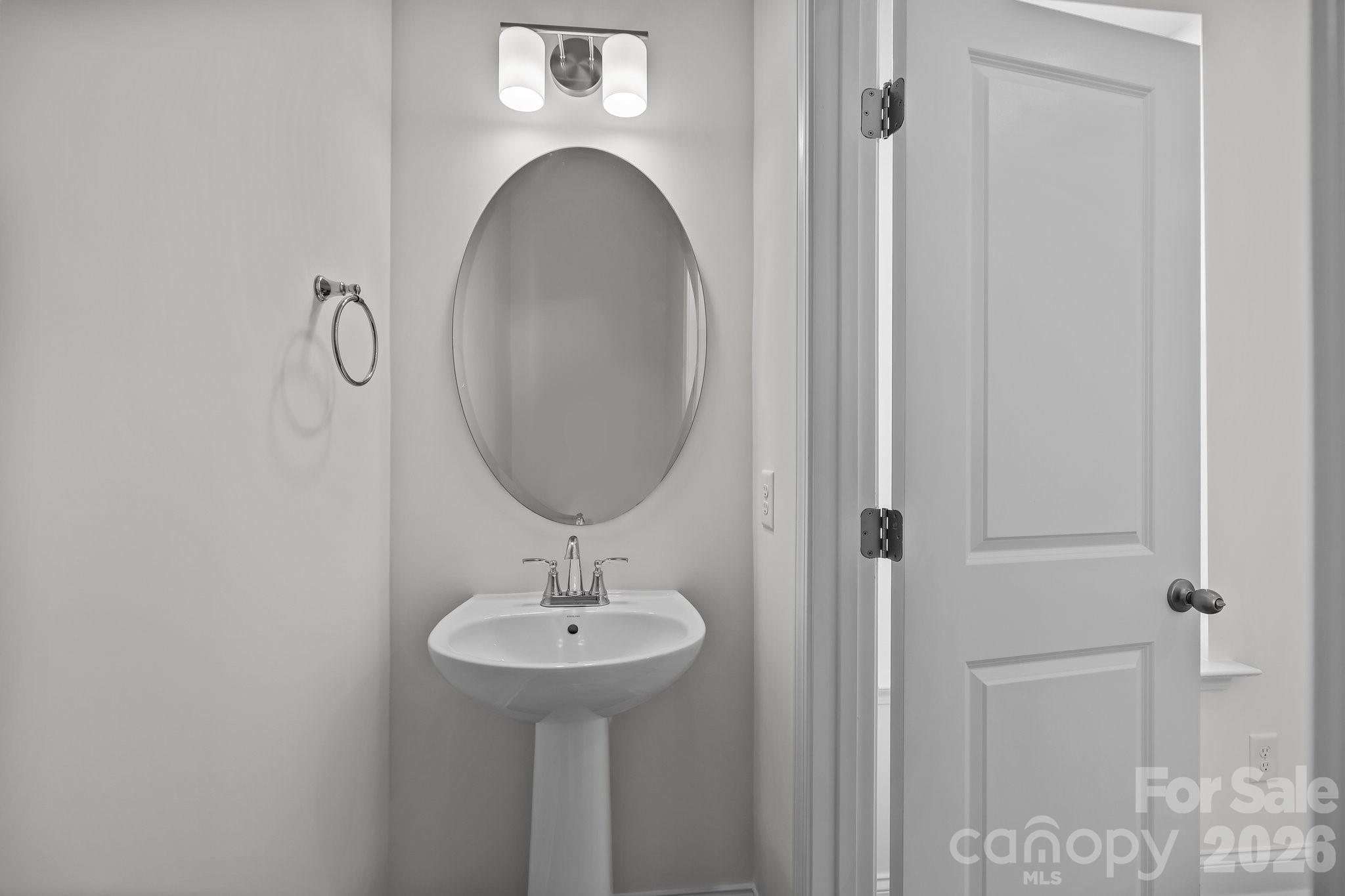 Photo 12 of 3021 Rozzelles Ferry Road, Charlotte, NC