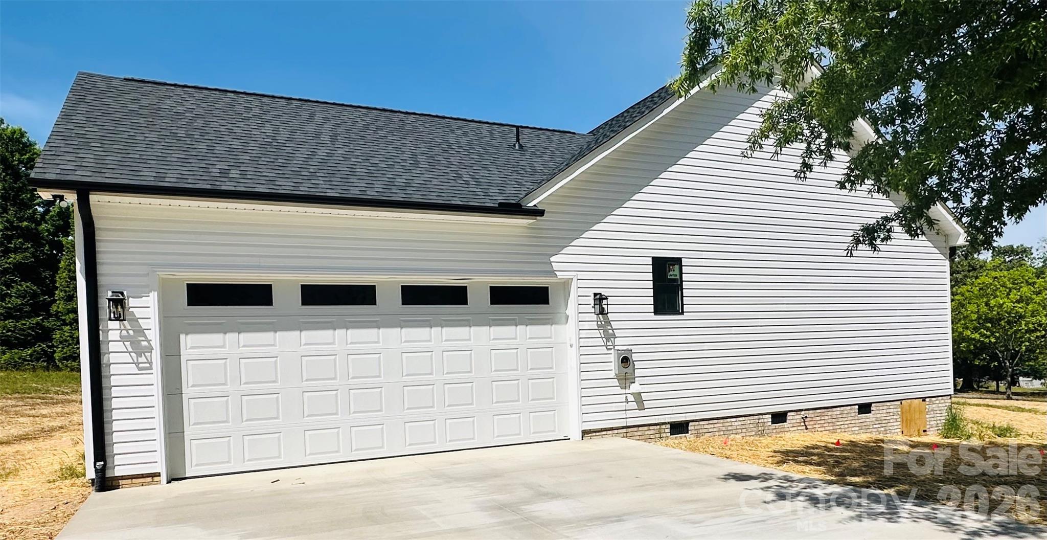 Photo 2 of 417 E 2nd Street, Faith, NC