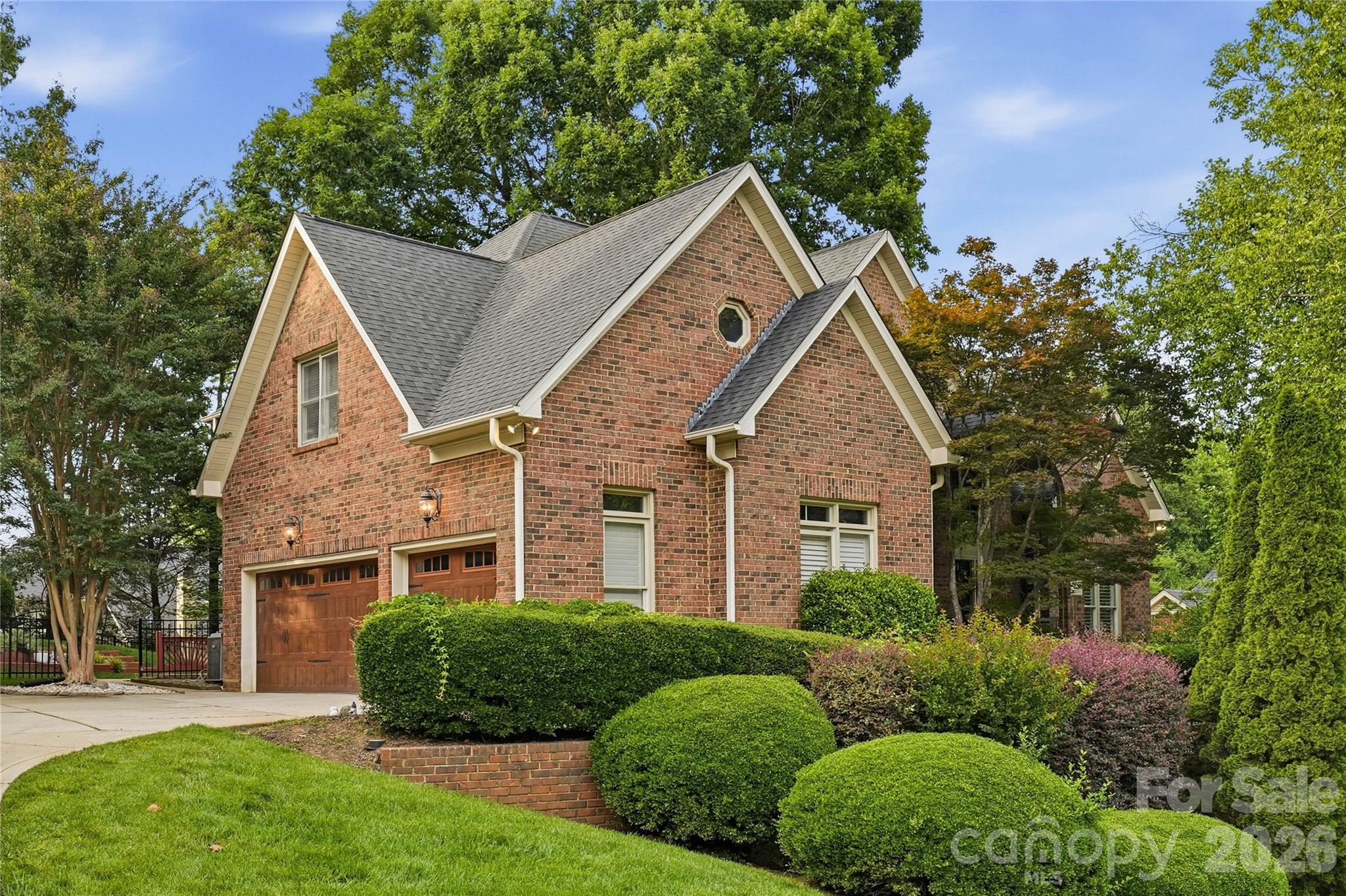 Home for sale at 7205 Watersreach Lane, Charlotte, NC — photo 1 of 40