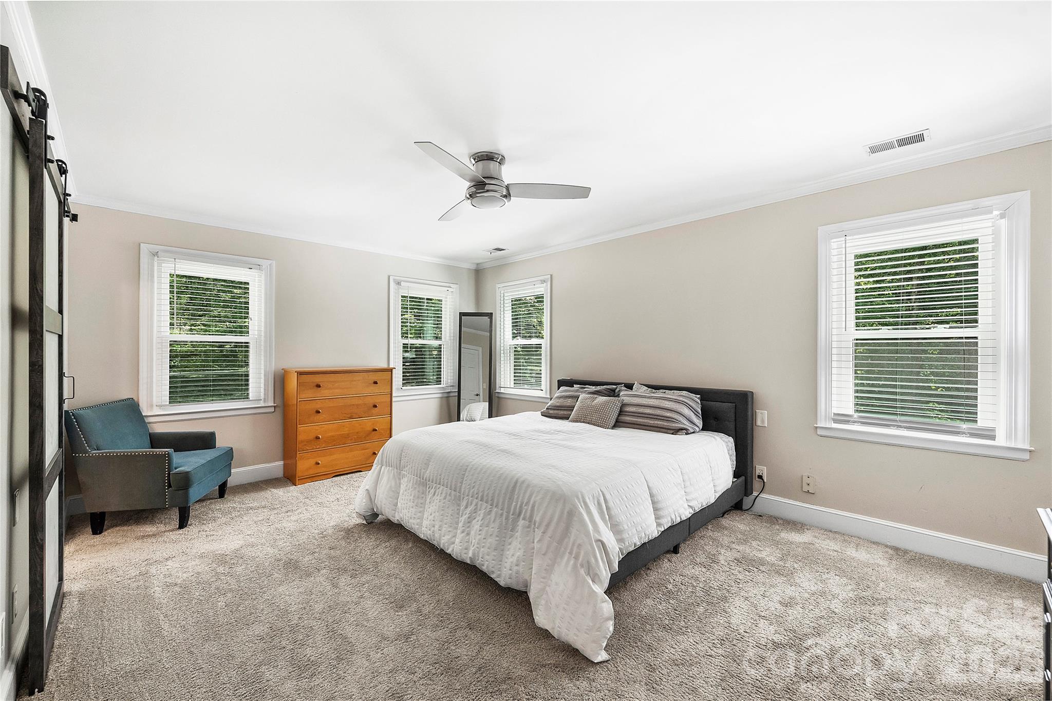 Photo 20 of 5525 Lancelot Drive, Charlotte, NC