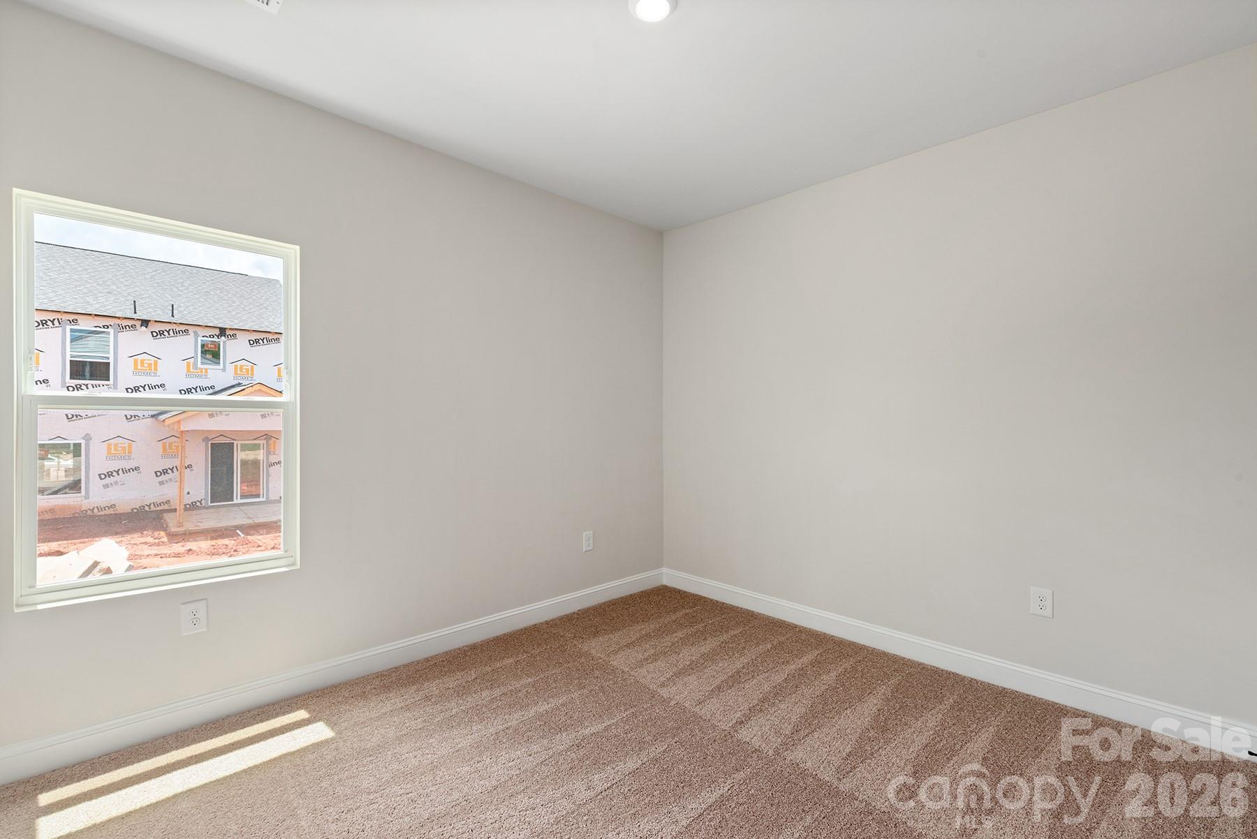 Photo 14 of 6718 Fairford Drive, Charlotte, NC