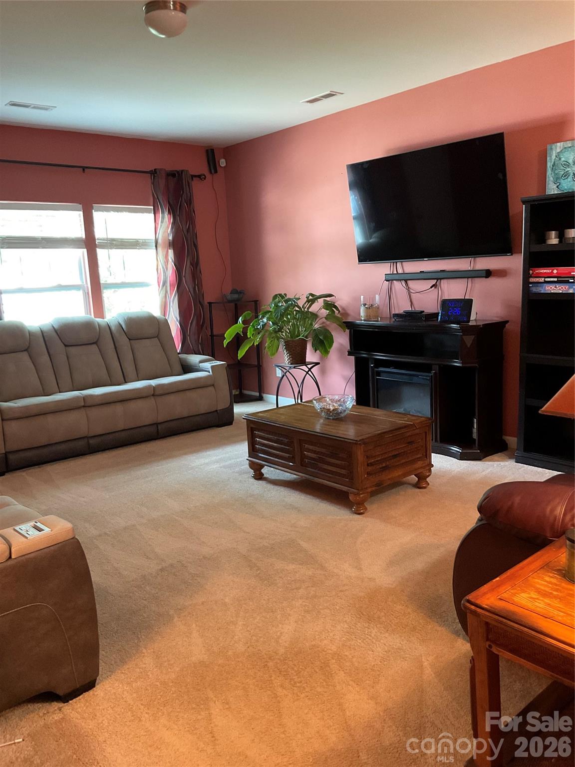 Home for sale at 11213 Deer Stand Court, Charlotte, NC — photo 8 of 35