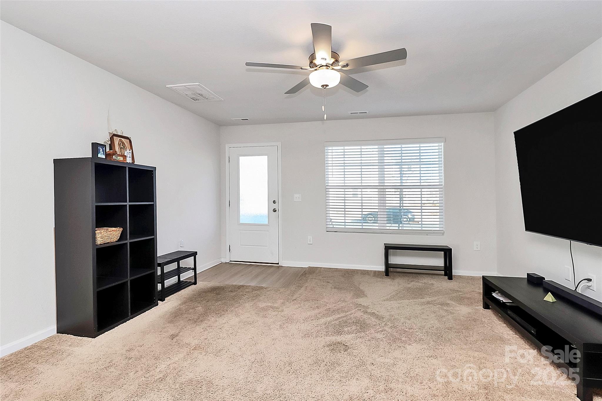 Photo 7 of 5209 Wolfridge Avenue, Charlotte, NC