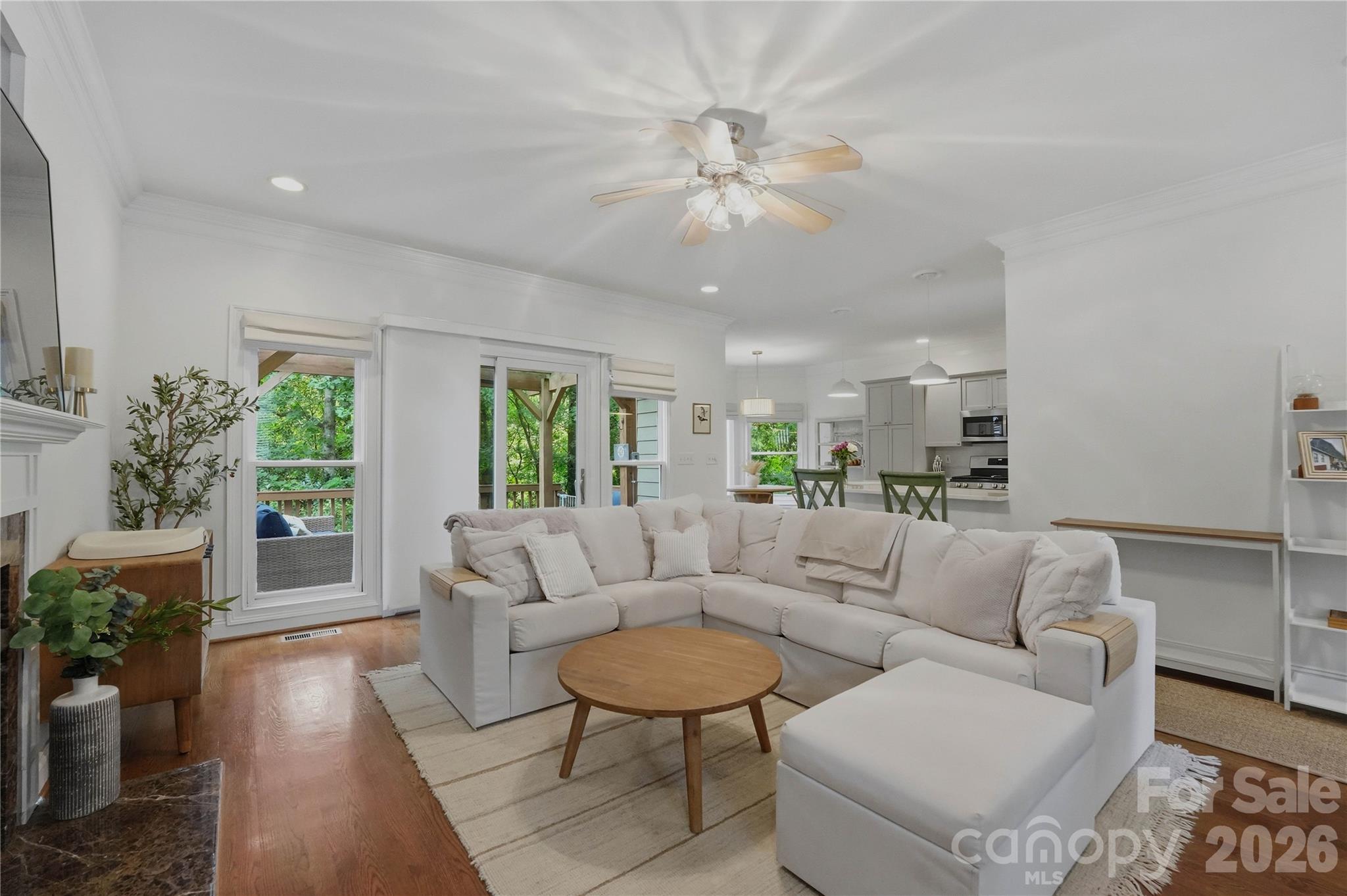 Photo 4 of 1234 Ivey Drive, Charlotte, NC