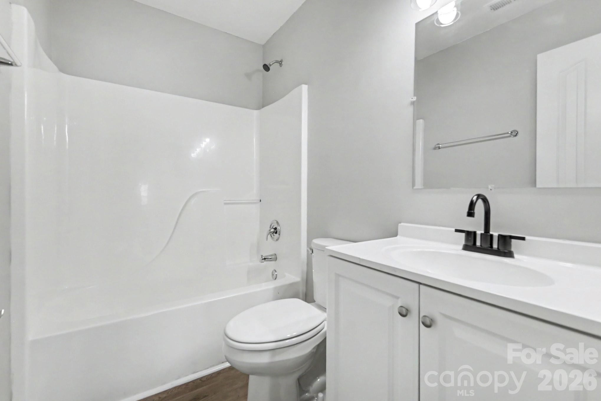 Photo 16 of 15331 Dehavilland Drive, Charlotte, NC