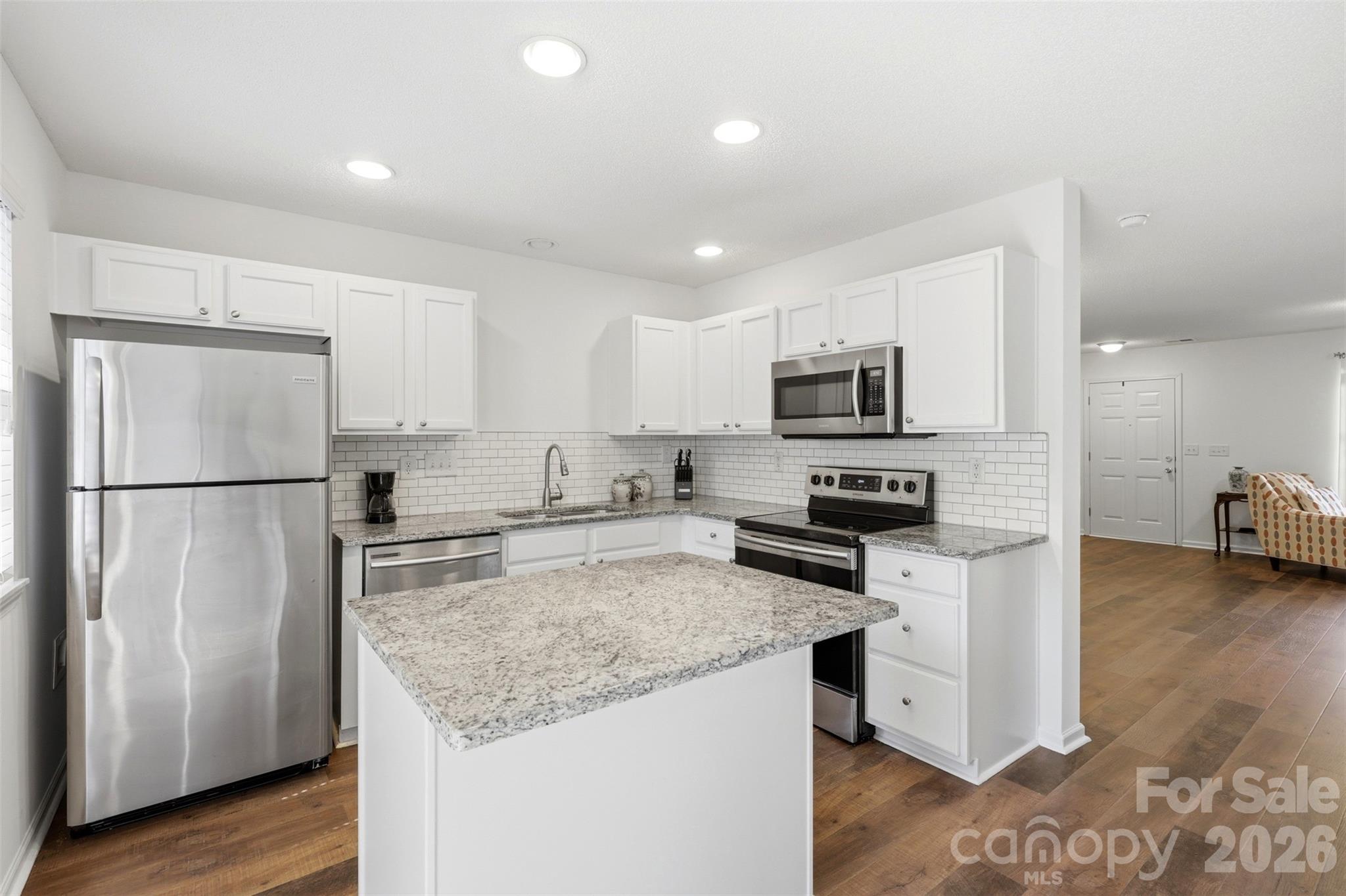 Photo 10 of 6720 Cypress Tree Lane, Charlotte, NC