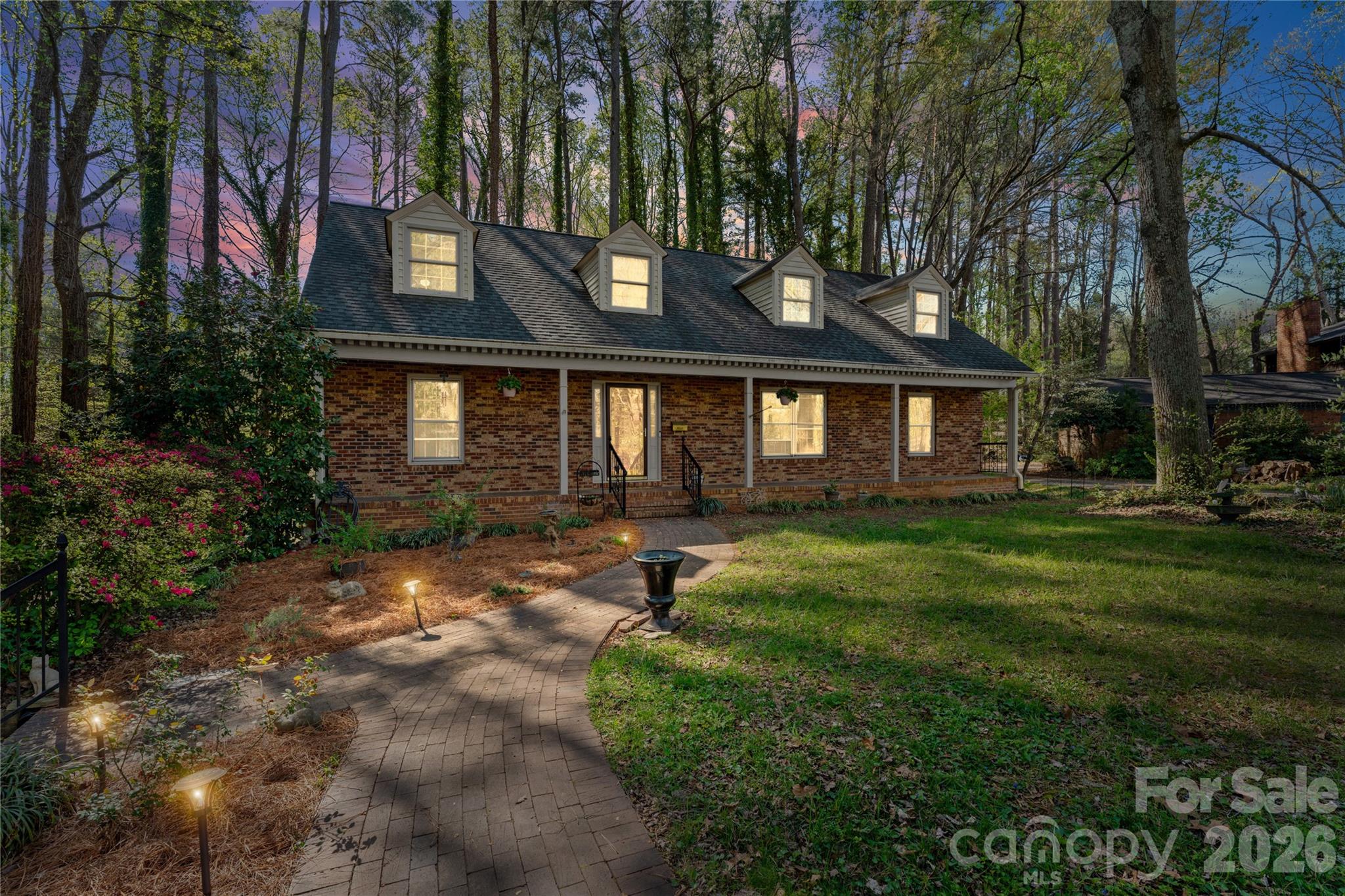 604 Whittington Place, Statesville, NC