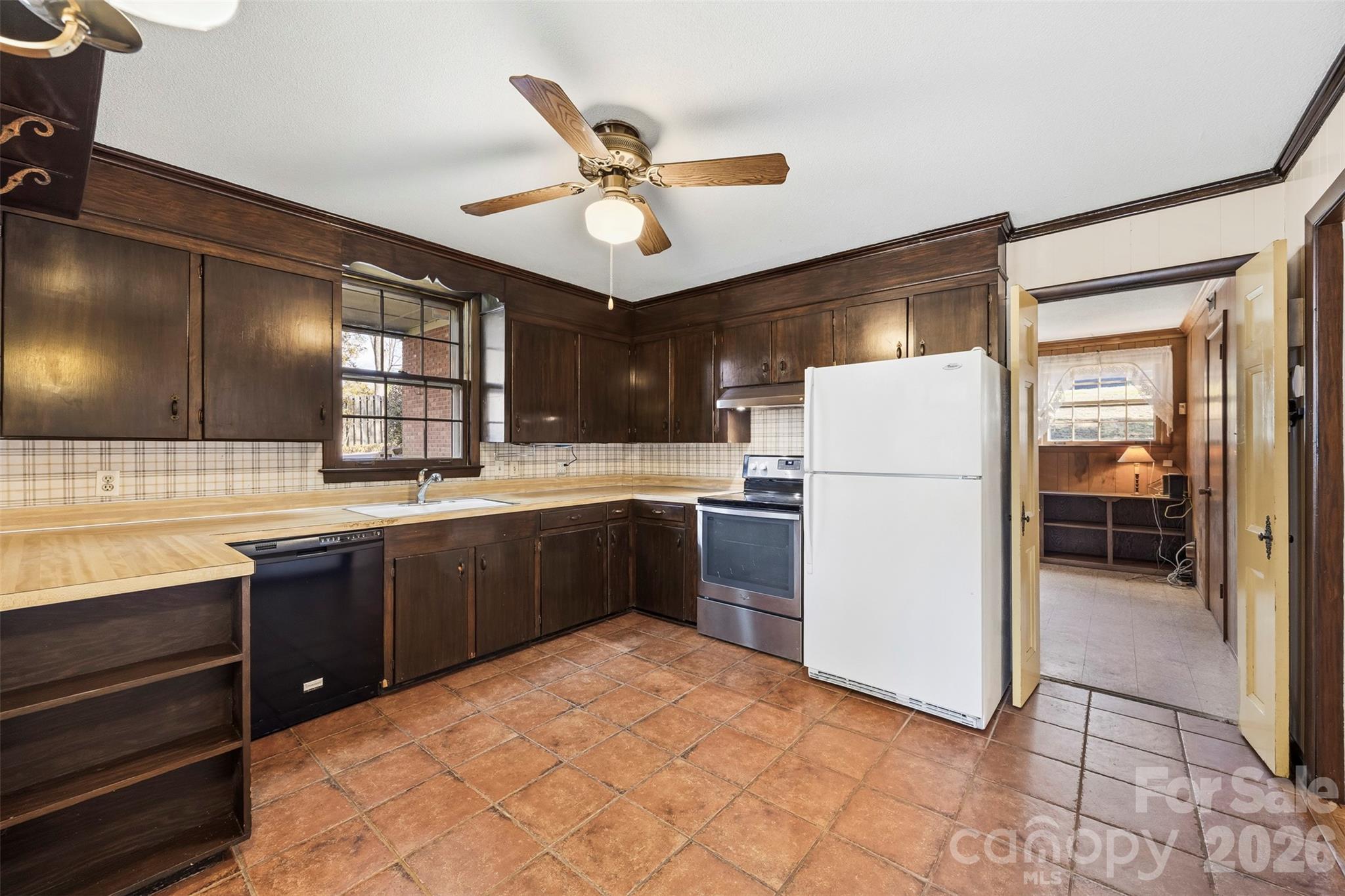 2968 Club Drive, Gastonia, NC - photo 11 of 36