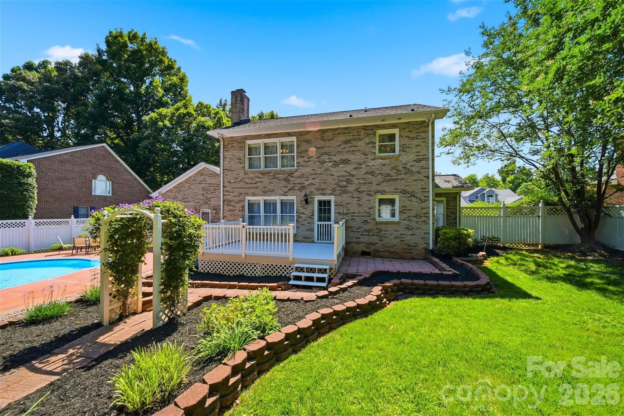 Photo 33 of 1948 Twin Ponds Drive, Hickory, NC