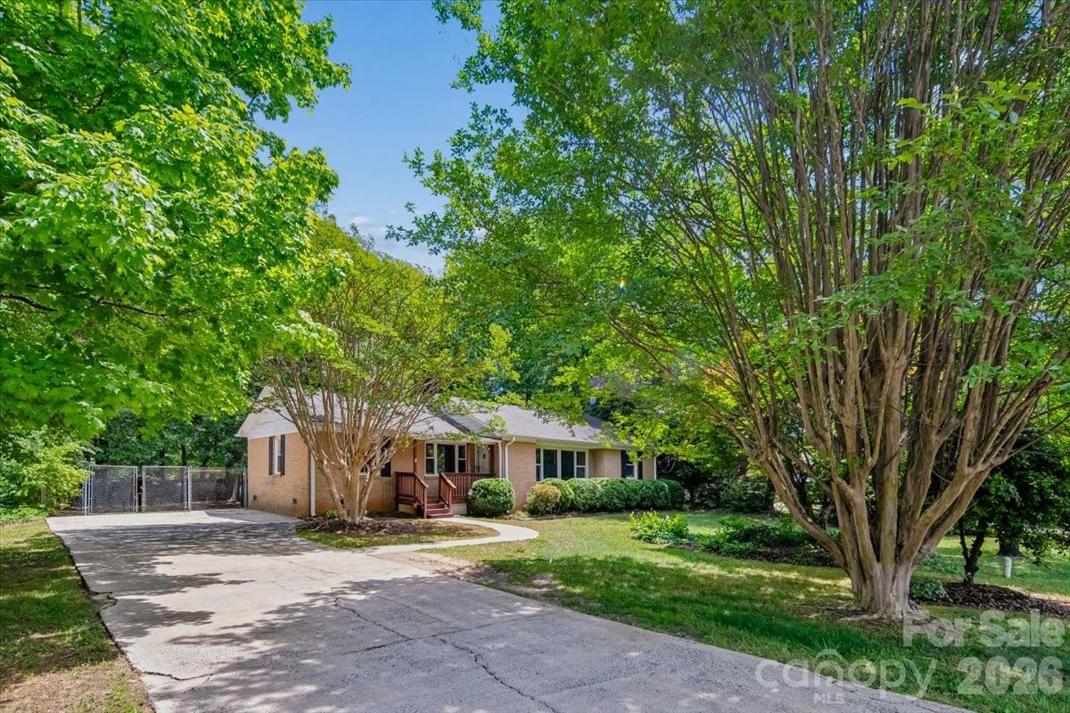 Photo 4 of 107 Fox Run Drive, Fort Mill, SC