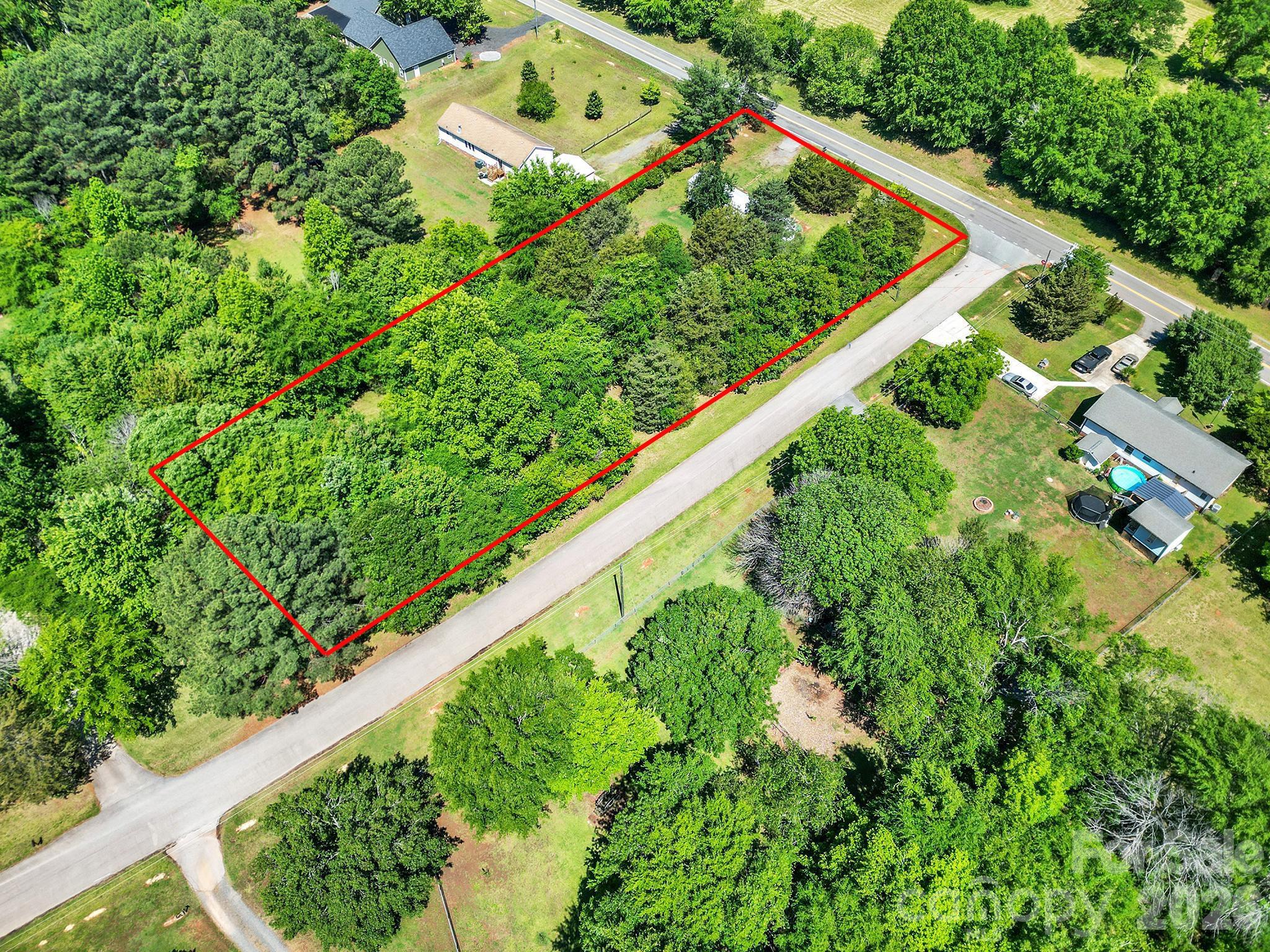 6067 Lake Wylie Road, Lake Wylie, SC - photo 1 of 12