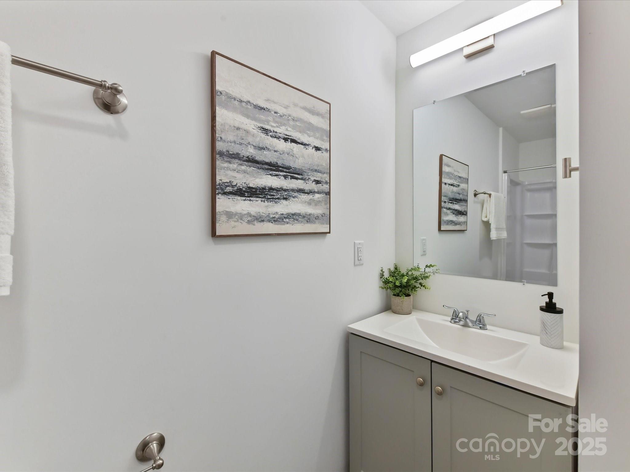 Photo 10 of 2508 Carrington Court, Charlotte, NC