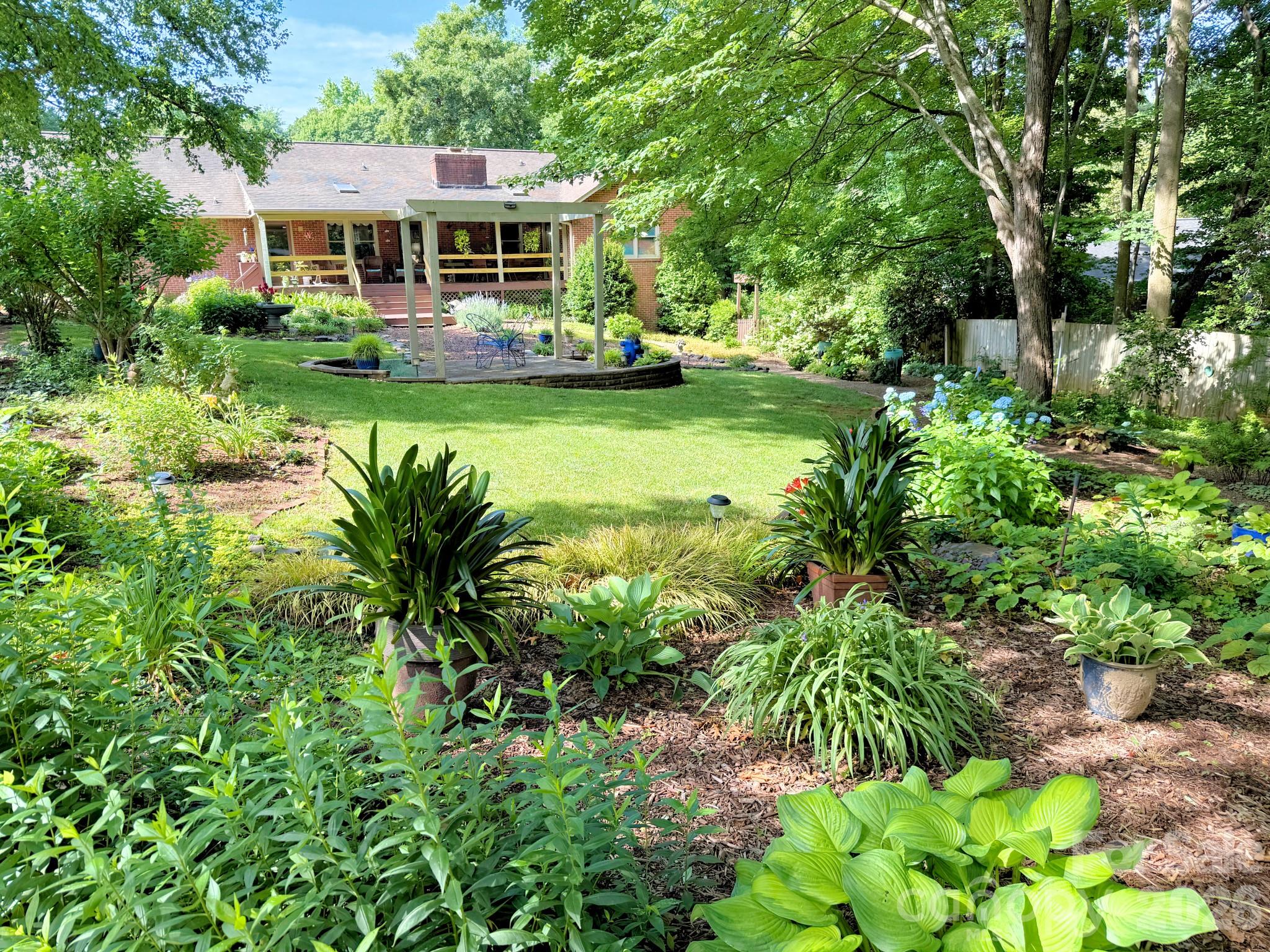Photo 18 of 7029 Forest Hills Drive, Denver, NC