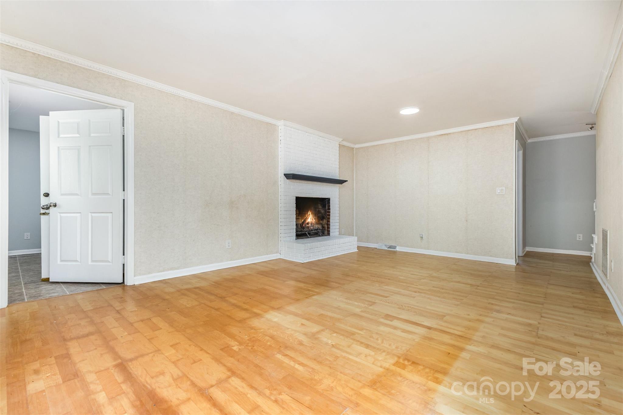 Photo 16 of 4529 Creemore Drive, Charlotte, NC