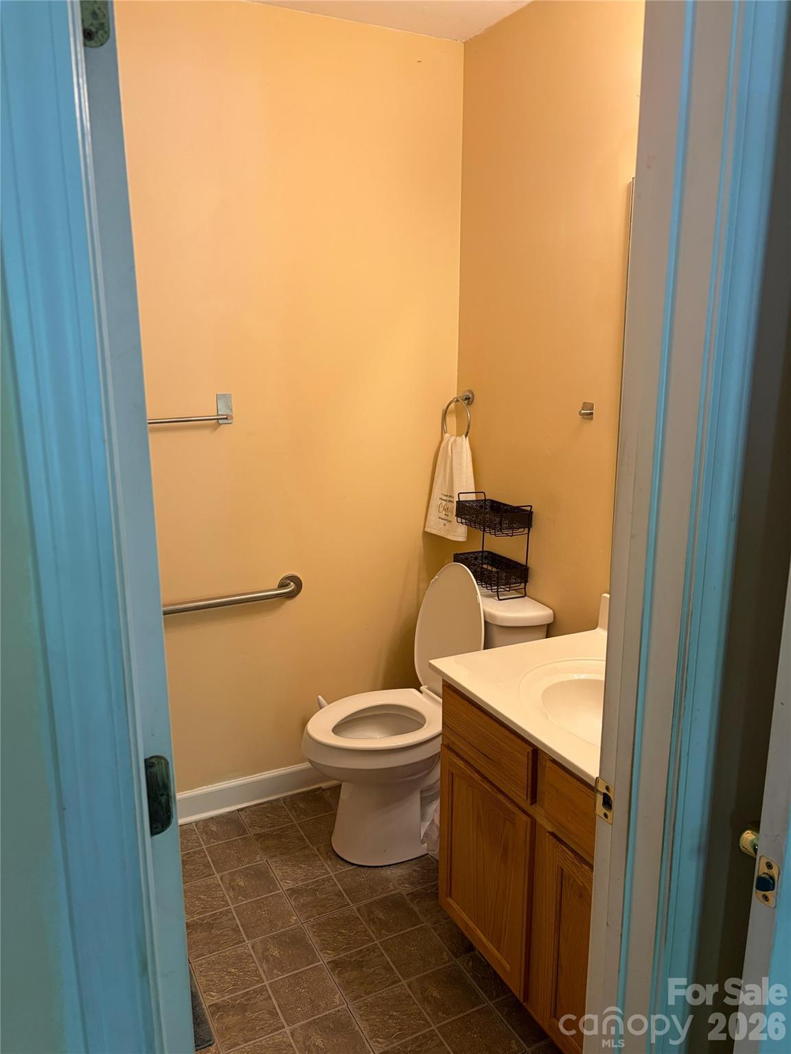 8019 shiny Meadow Lane, Charlotte, NC - photo 9 of 18