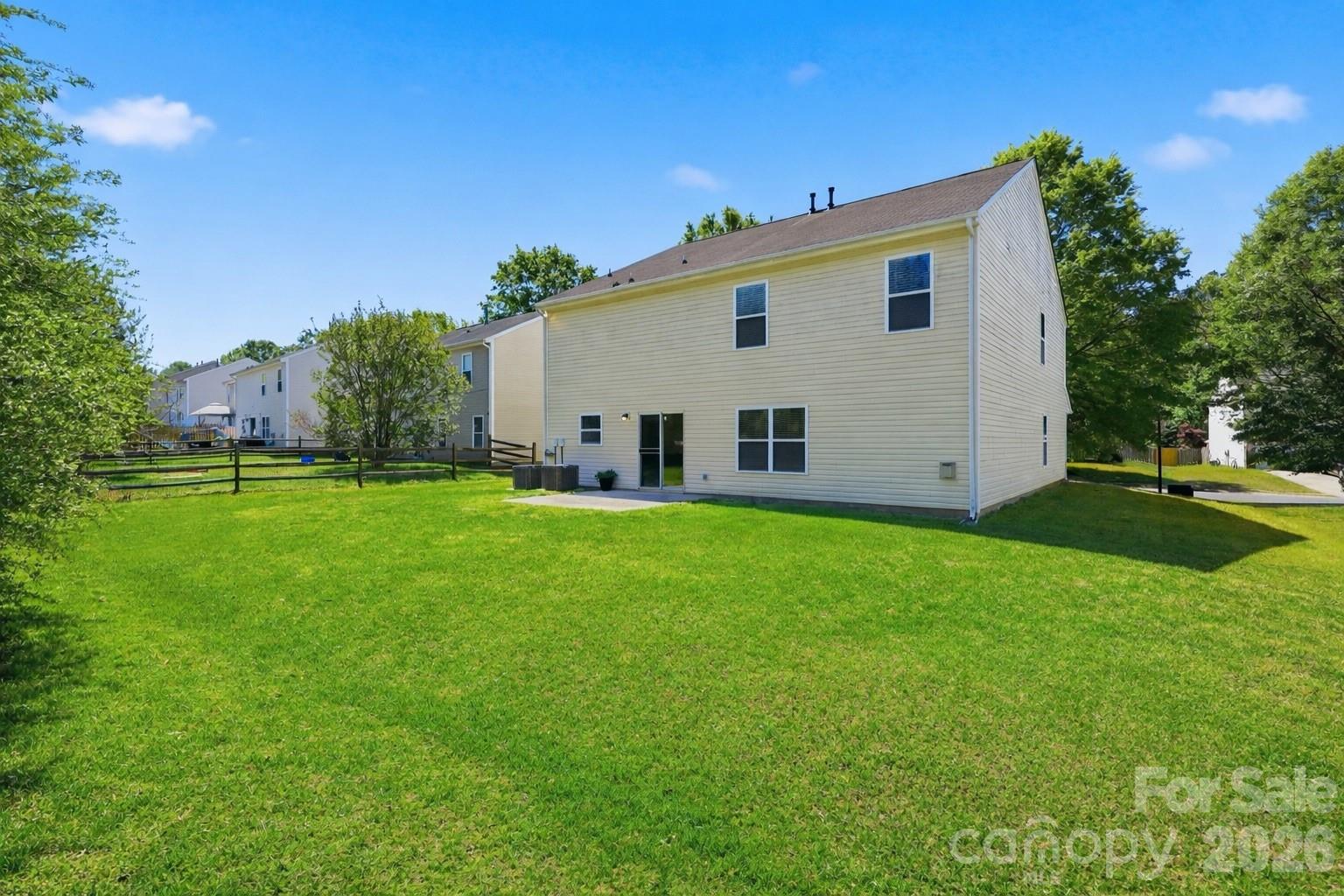 Photo 41 of 3902 Larkhaven Village Drive, Charlotte, NC