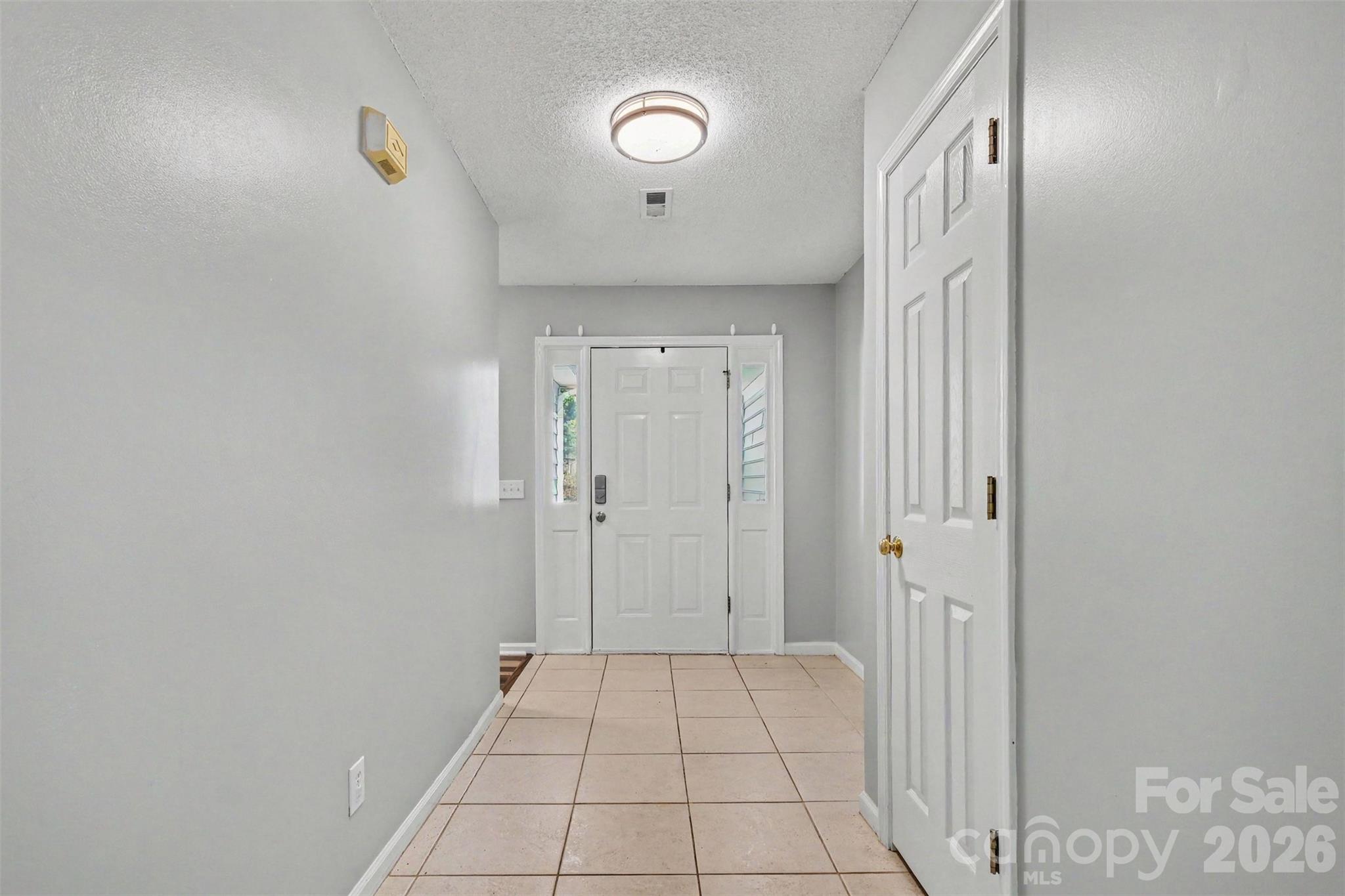 526 Carlisle Drive, Indian Trail, NC - photo 4 of 33
