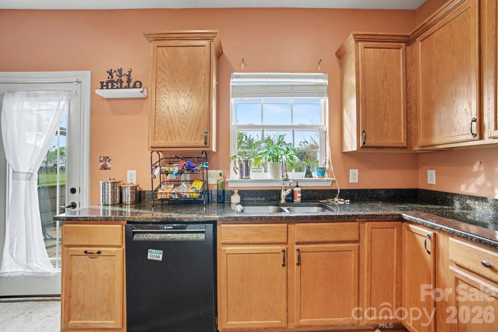 6128 Roseway Court, Harrisburg, NC - photo 13 of 36