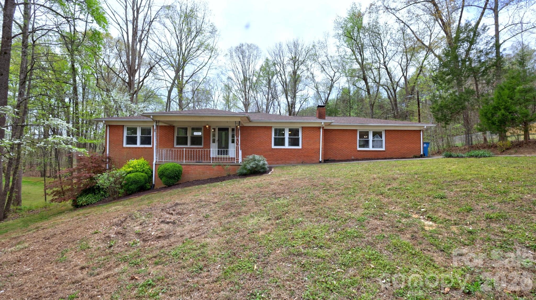 1130 Allman Extension, Mount Pleasant, NC - photo 2 of 36