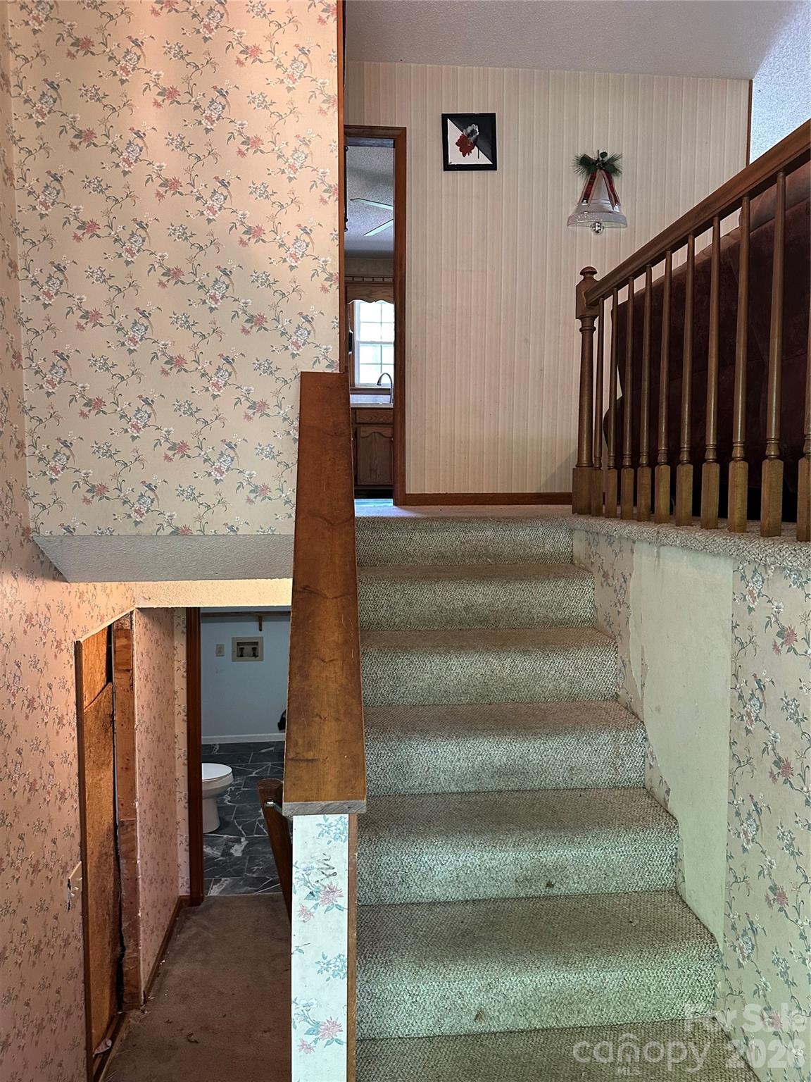 306 New Orleans Boulevard, Morganton, NC - photo 6 of 23