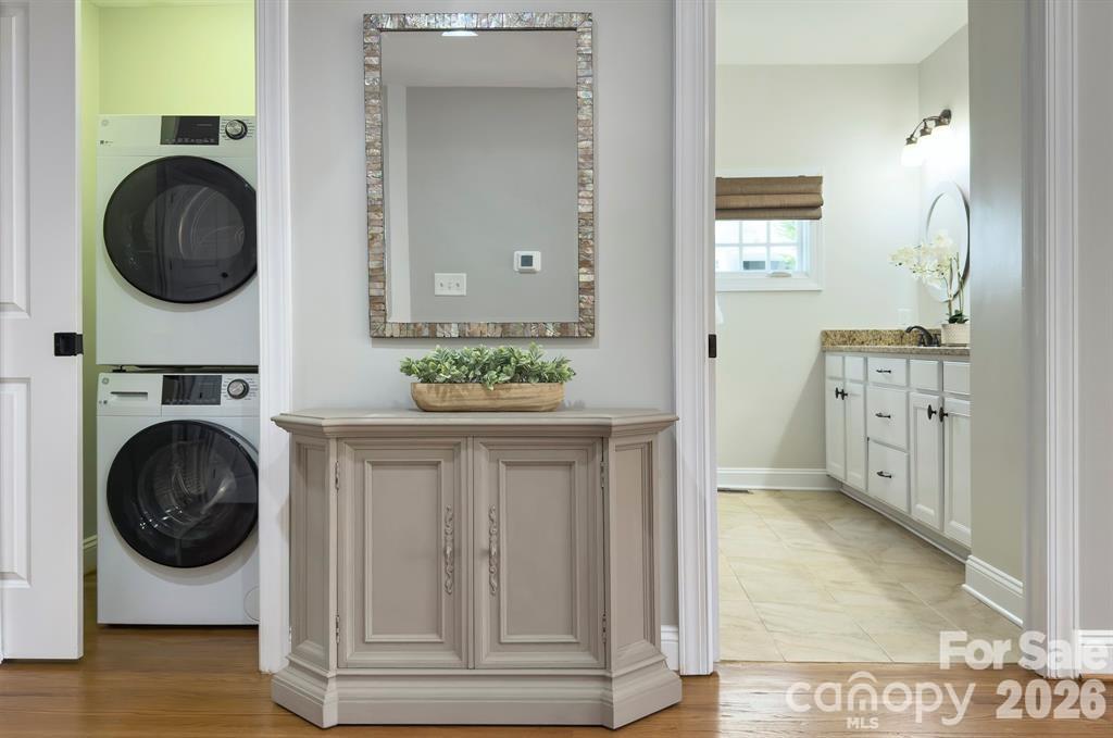 Photo 33 of 1825 Lombardy Circle, Charlotte, NC