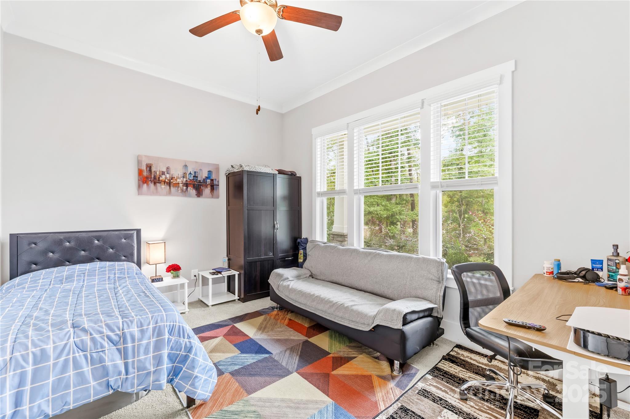 Home for sale at 1727 grace Lane, Charlotte, NC — photo 13 of 47