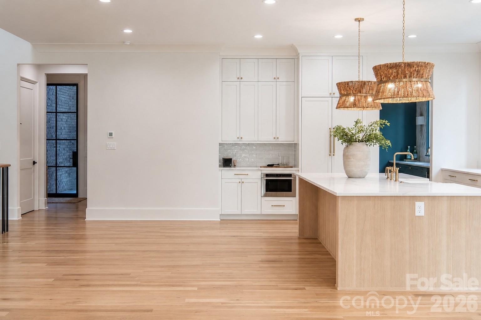 Photo 5 of 1214 S Kings DriveA, Charlotte, NC