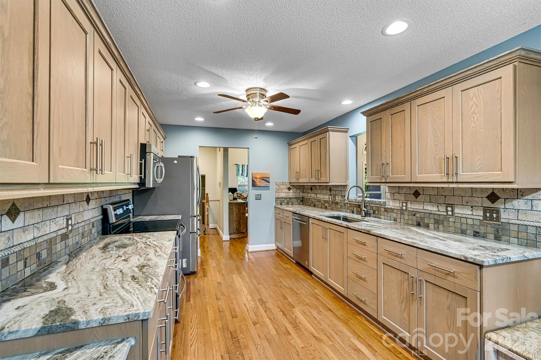 7538 Golf Course Drive S, Denver, NC - photo 13 of 48