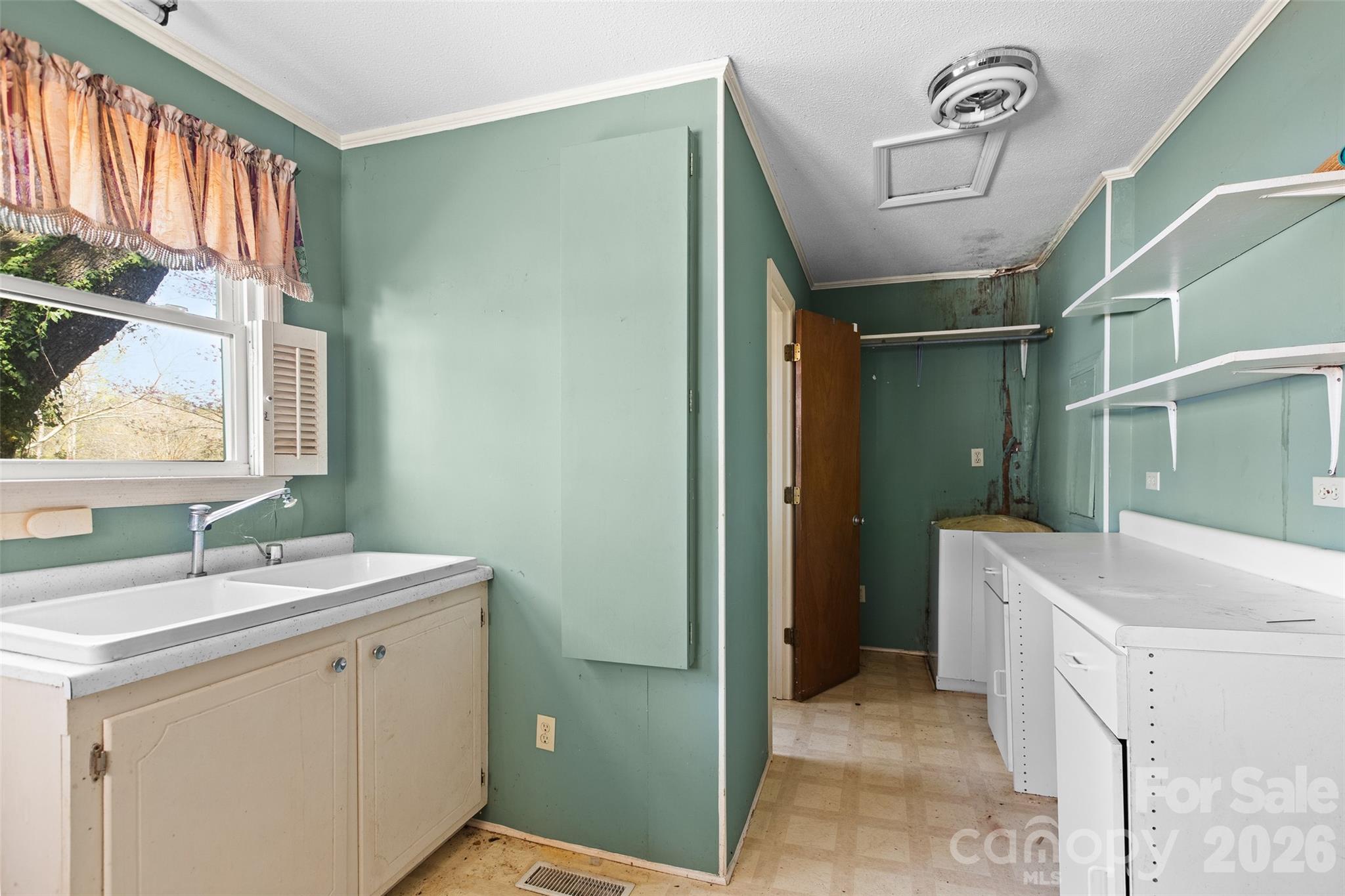 2389 Bethune Road, Bethune, SC - photo 39 of 48