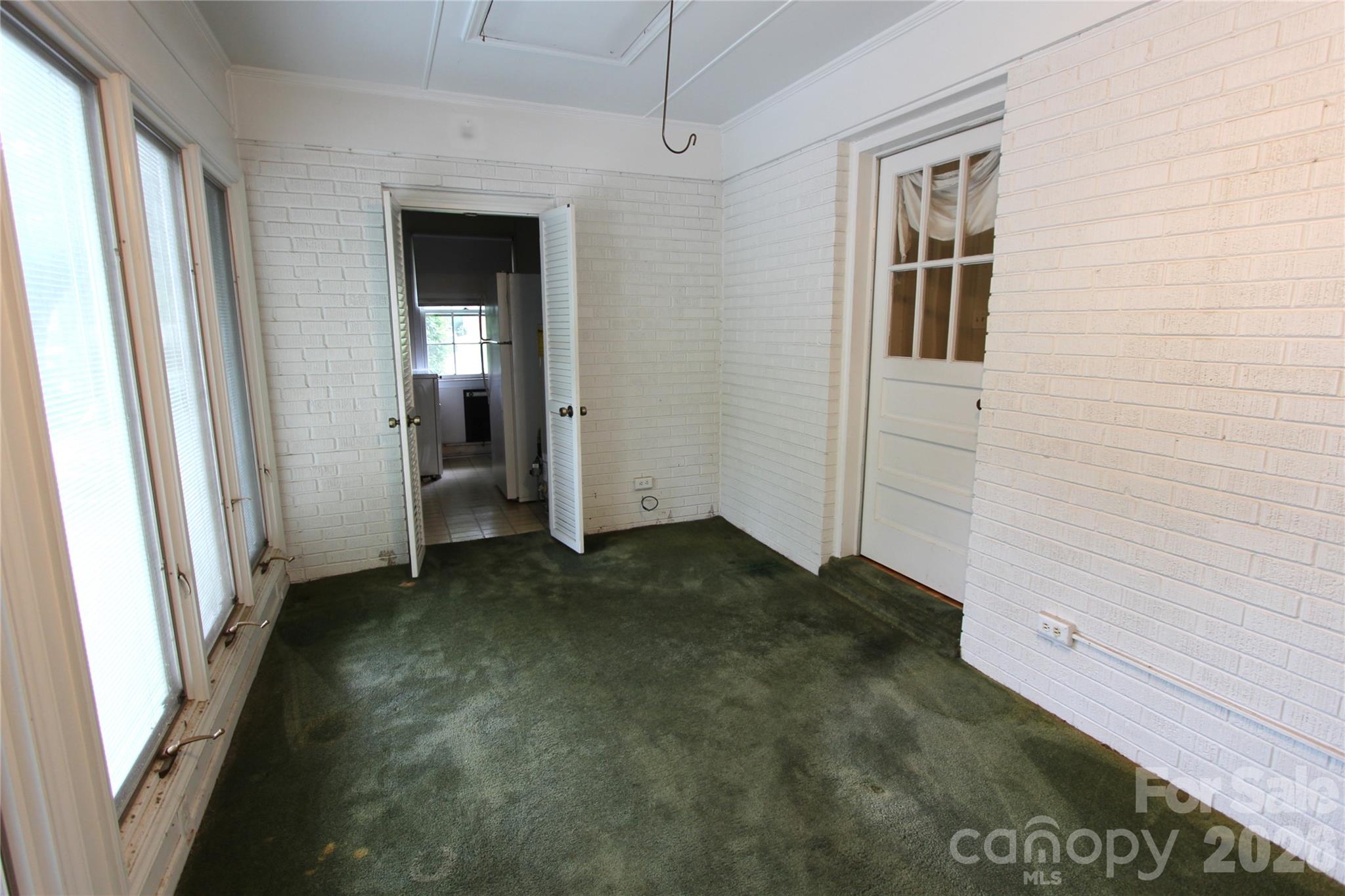 Photo 16 of 821 Burnley Road, Charlotte, NC