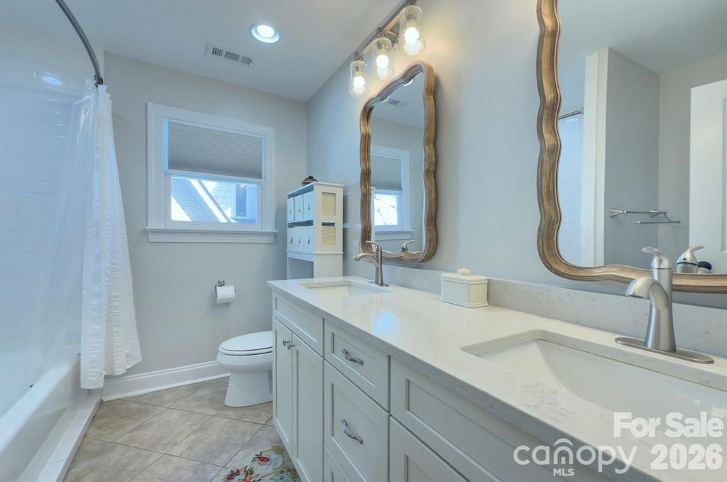 Photo 24 of 1825 Lombardy Circle, Charlotte, NC