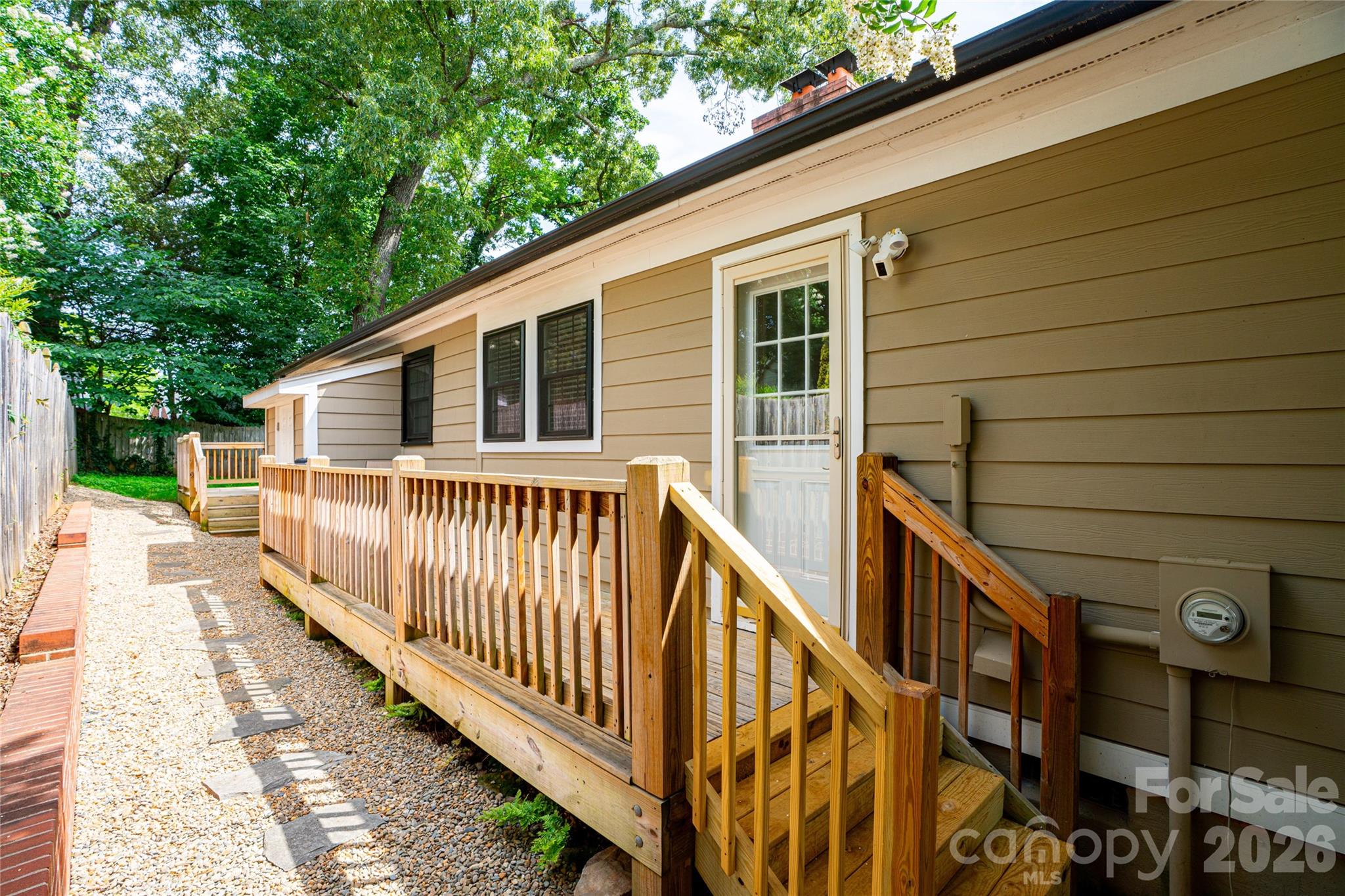 Photo 35 of 1921 Cumberland Avenue, Charlotte, NC