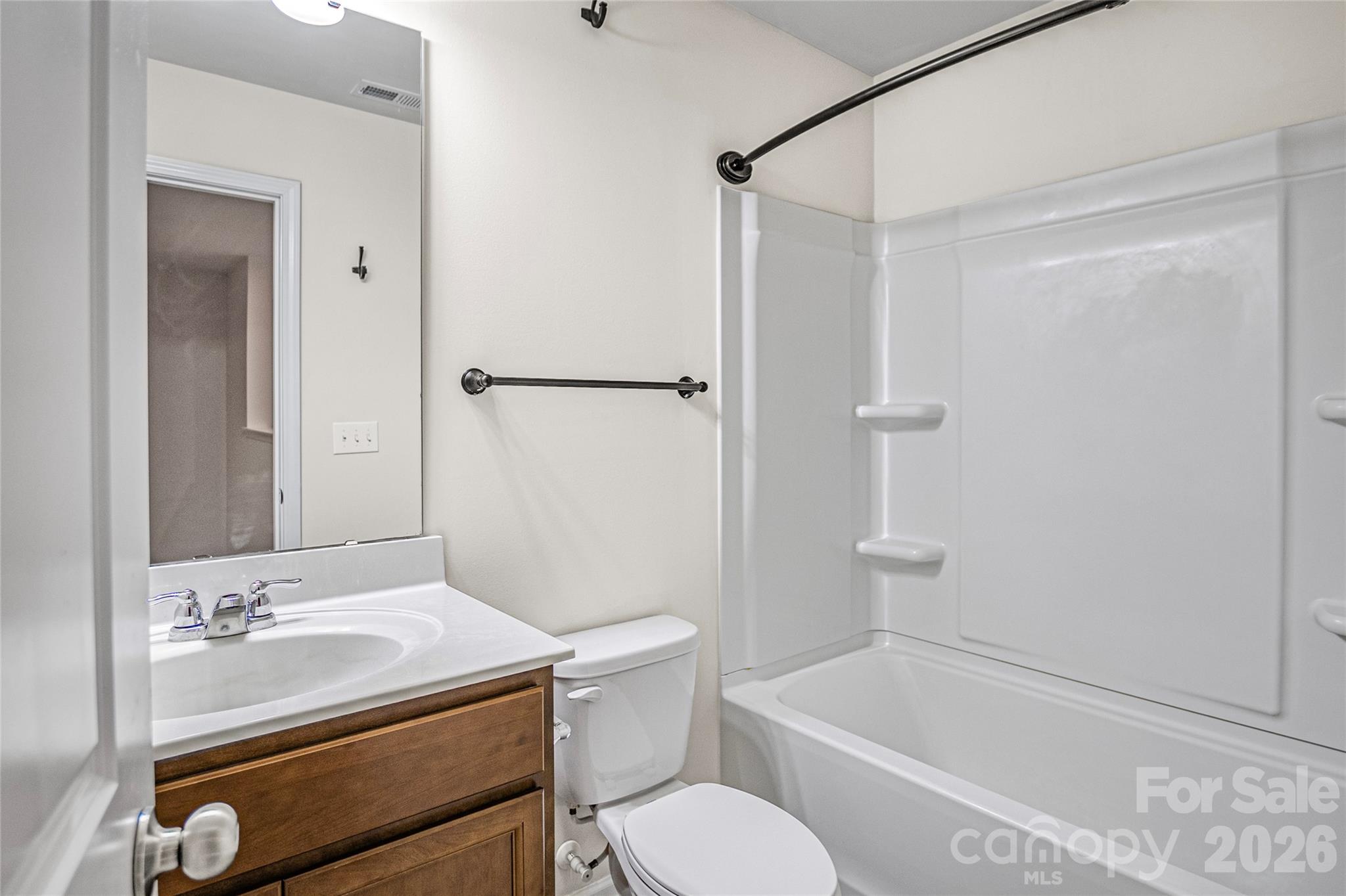 Photo 14 of 7019 Thornrose Drive, Charlotte, NC