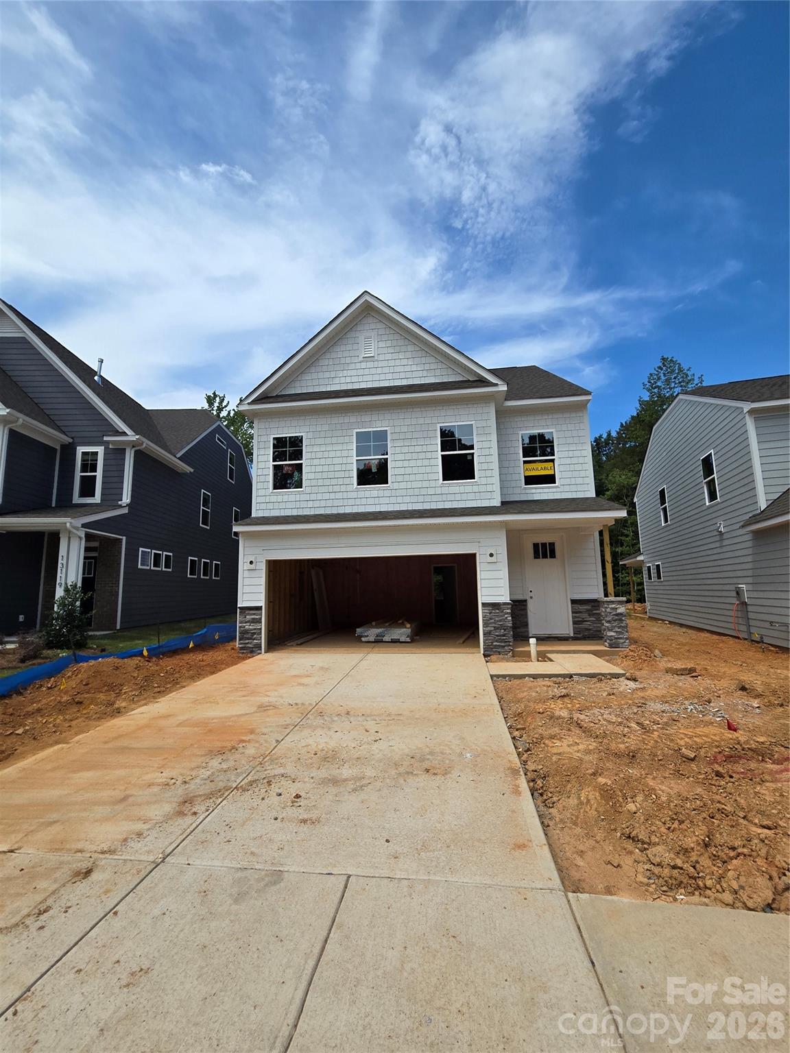 Home for sale at 13123 Foxberry Road, Charlotte, NC — photo 1 of 22